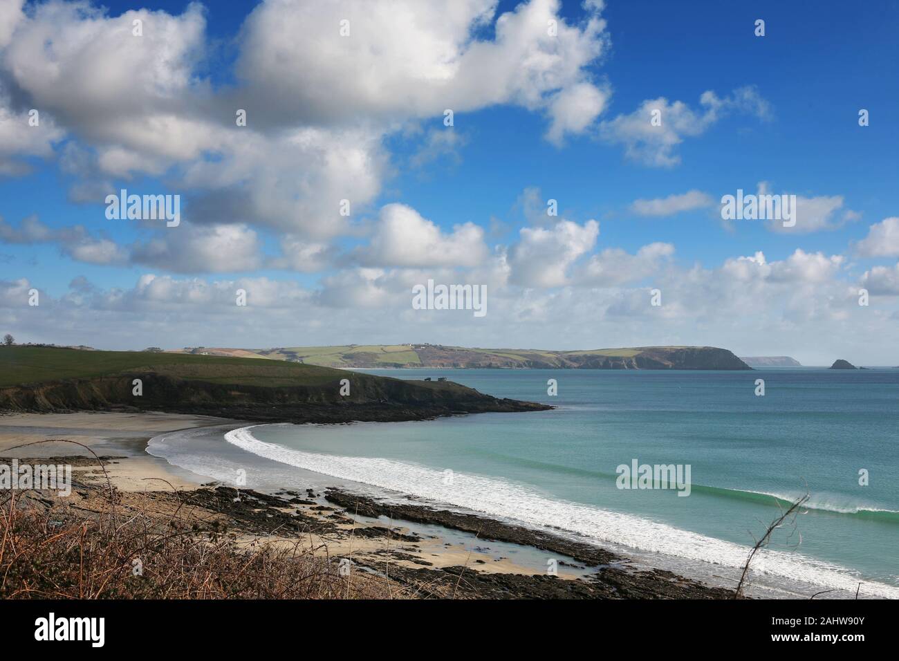 Porthcurnick Beach, Portscatho, Cornwall, UK, with a view across ...