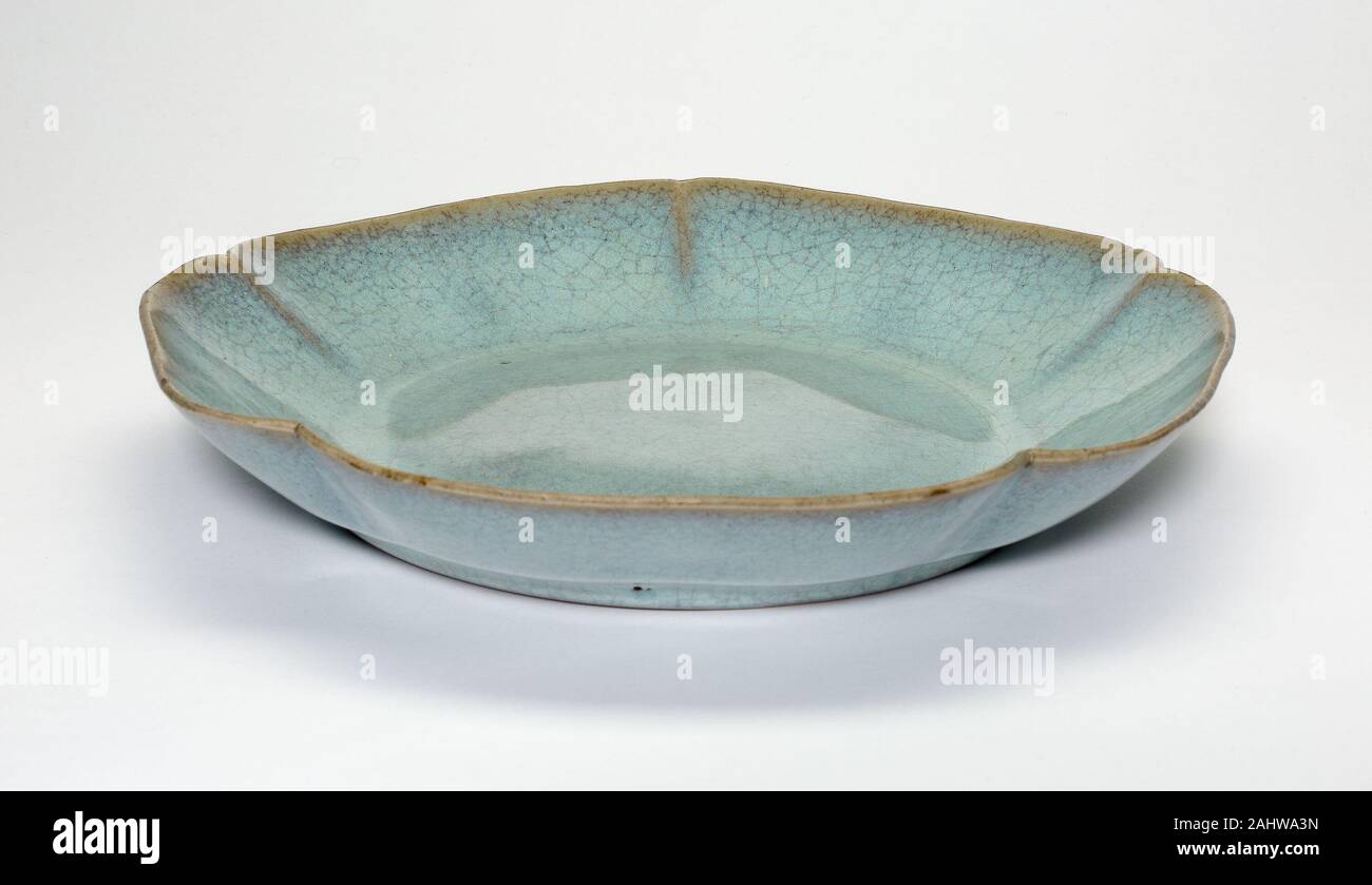 Milky ware hi-res stock photography and images - Alamy