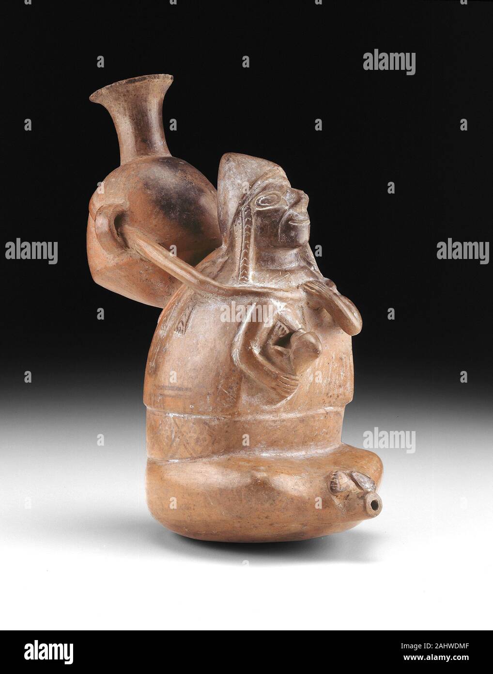 Chimú-Inca. Ritual Vessel Representing a Woman Carrying a Vessel ...