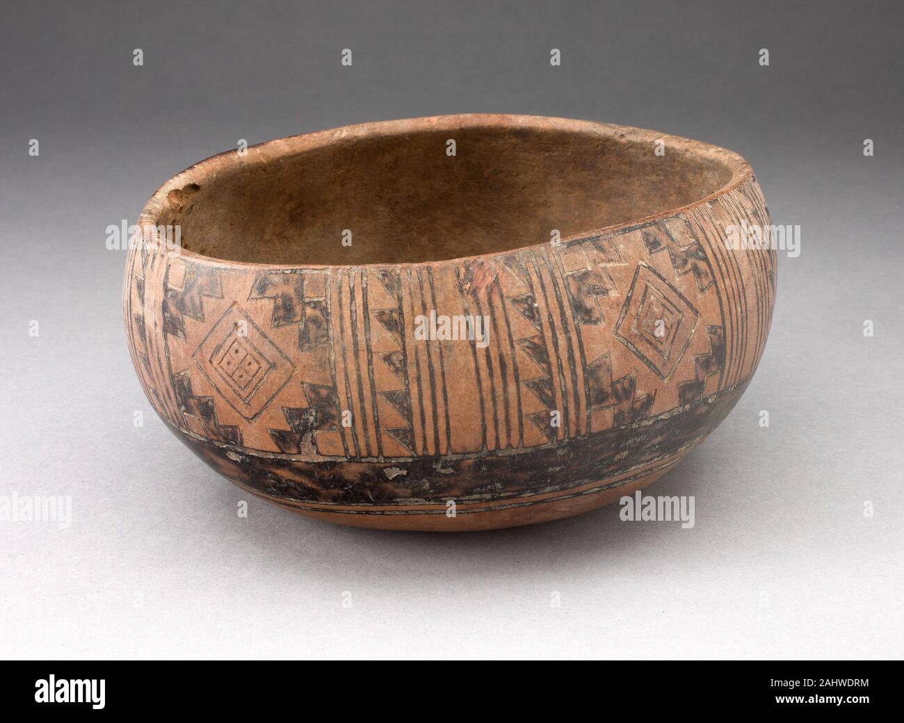 Inca. Bowl with Incised and Painted Textile-Like Motifs. 1400–1600 ...