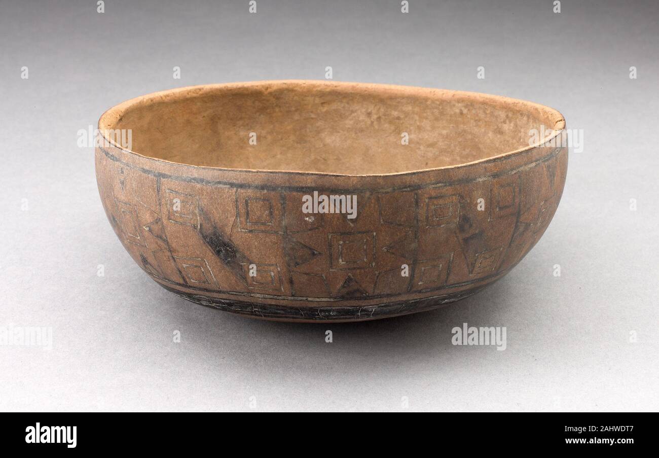 Inca. Bowl with Incised and Painted Textile-Like Motifs. 1400–1600 ...