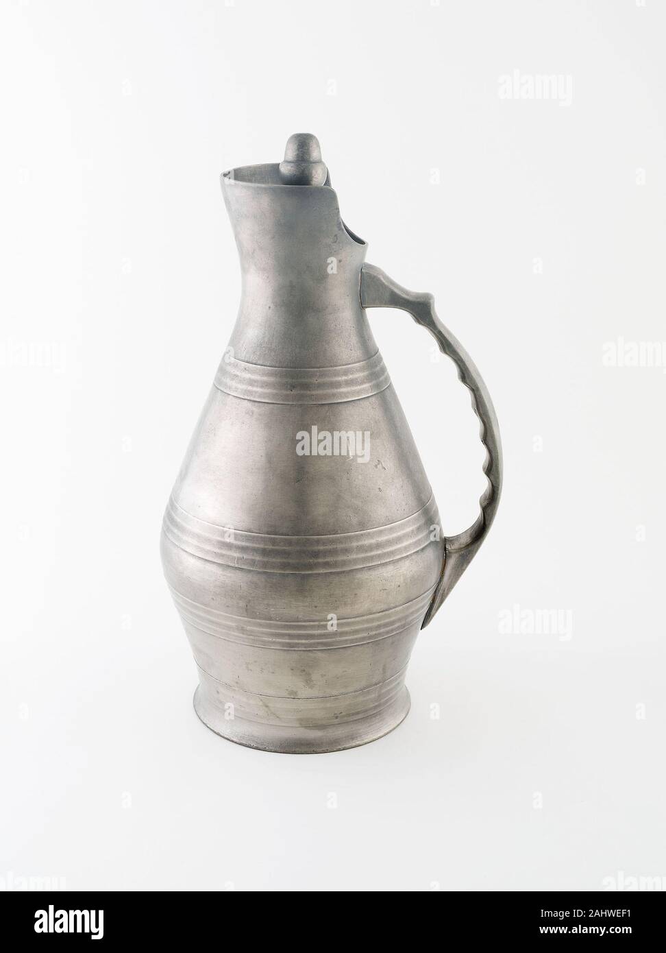 Cider Jug with Lid. 1800–1899. Paris. Pewter Stock Photo - Alamy