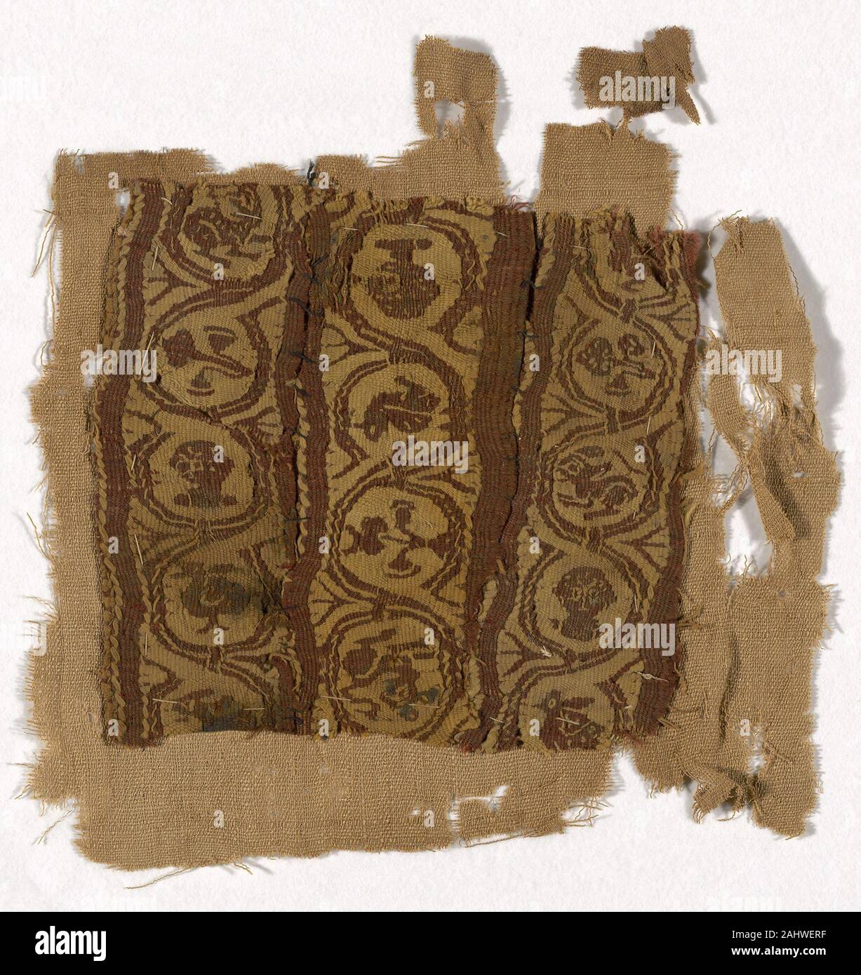 Coptic. Fragment. 301 AD–600 AD. Egypt. Wool, tapestry weave Stock ...