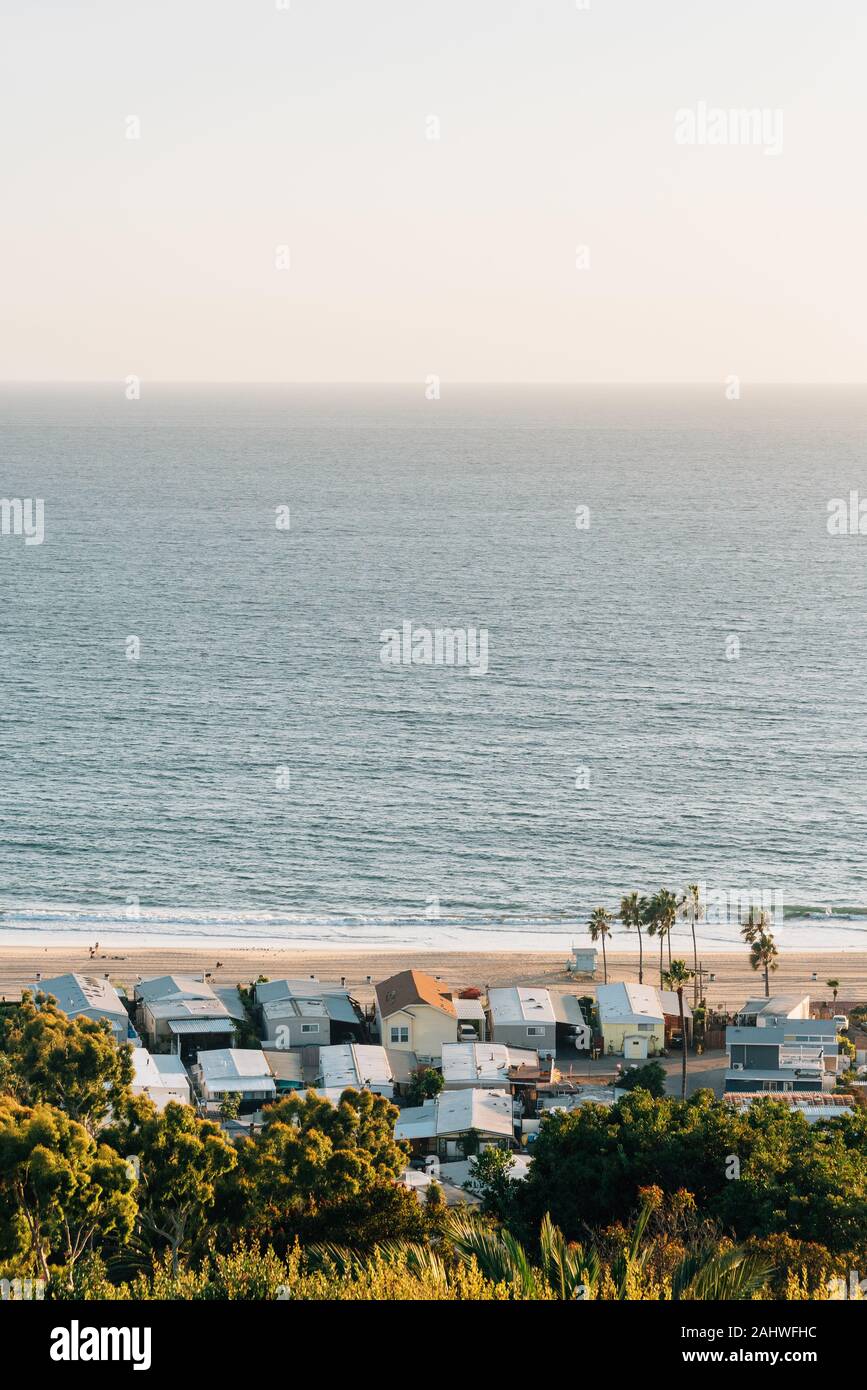 Views of the Pacific Coast from Asilomar Park in Pacific Palisades, Los ...