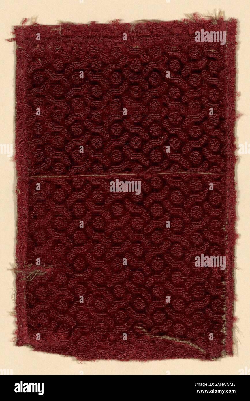 Warp float faced broken twill weave hi-res stock photography and images ...