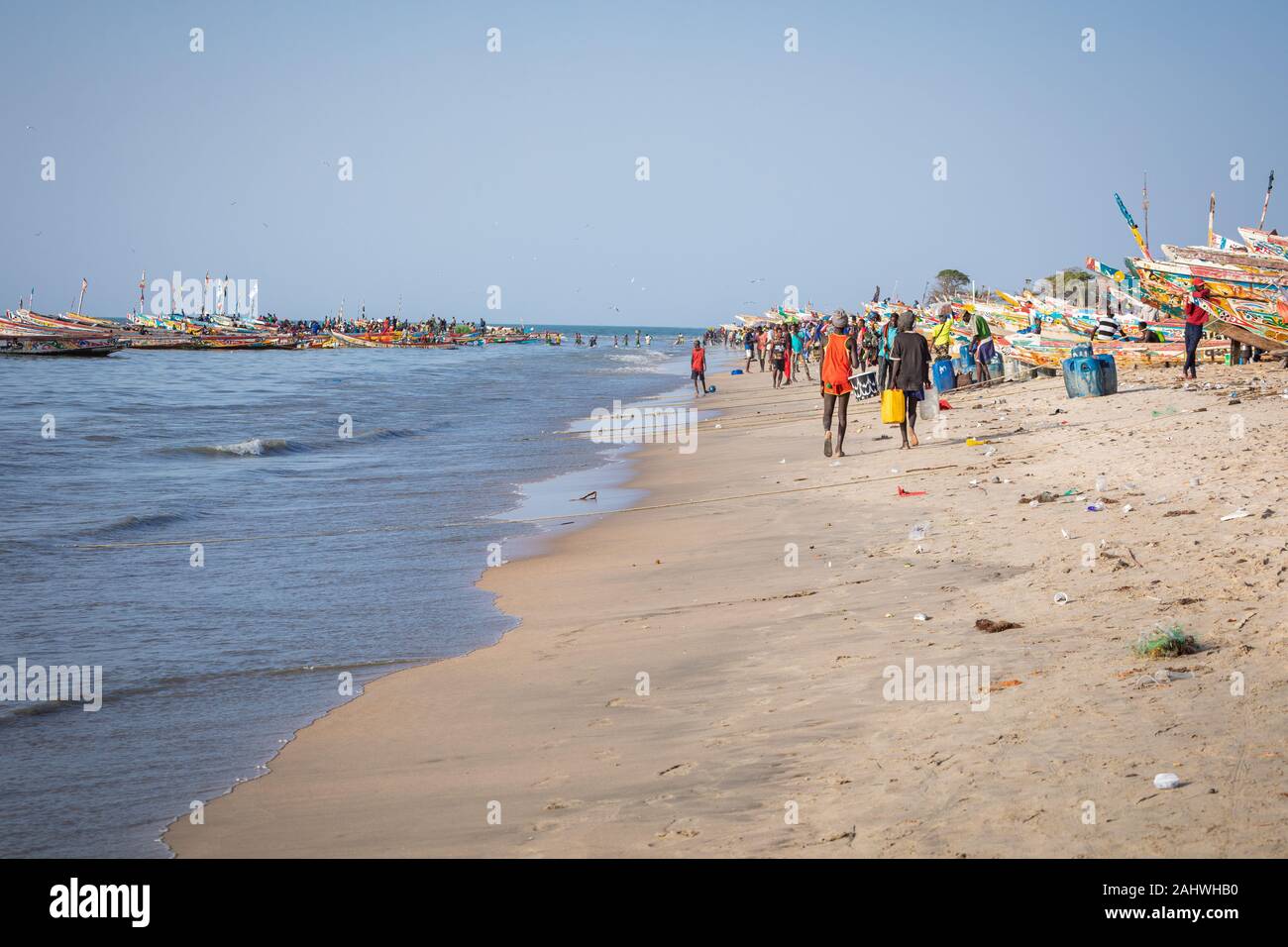 African women banjul gambia hi-res stock photography and images - Alamy