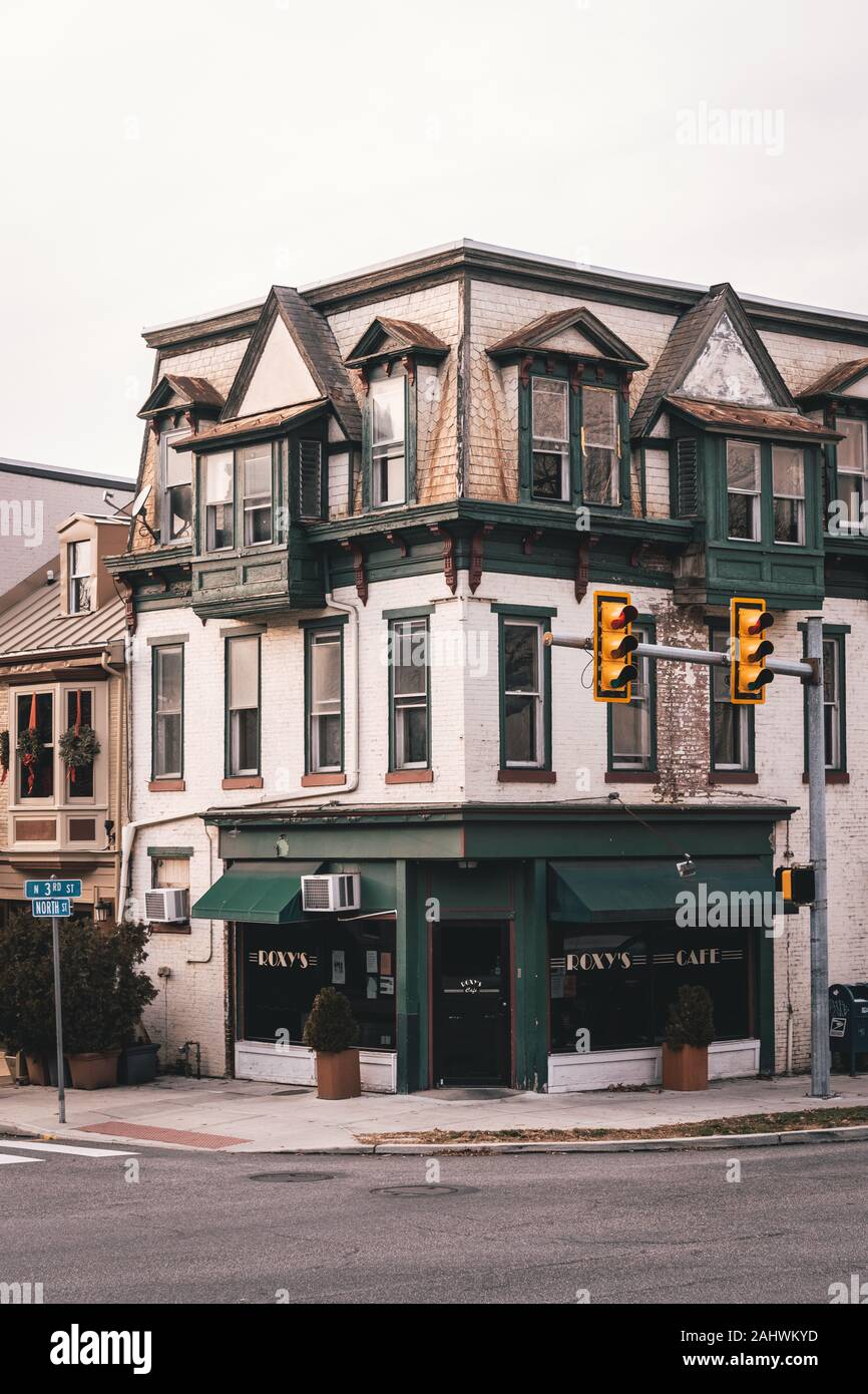 Roxy's Cafe in Harrisburg, Pennsylvania Stock Photo - Alamy