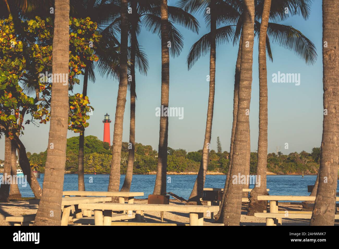Jupiter Inlet Lighthouse. Jupiter, Florida, USA Stock Photo - Alamy