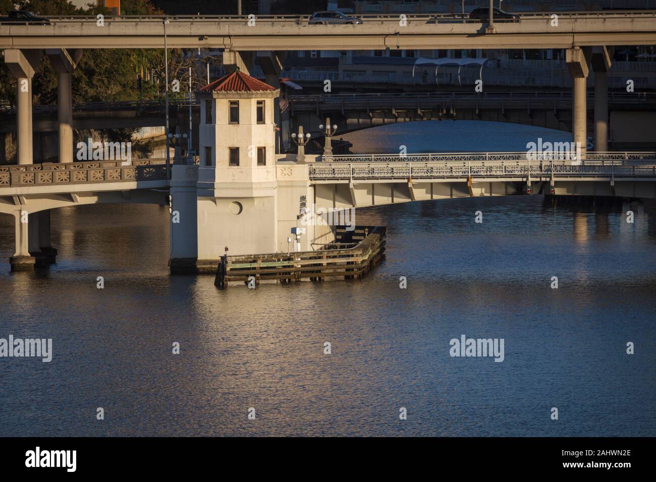 Hillsborough river bridge florida hi-res stock photography and images ...
