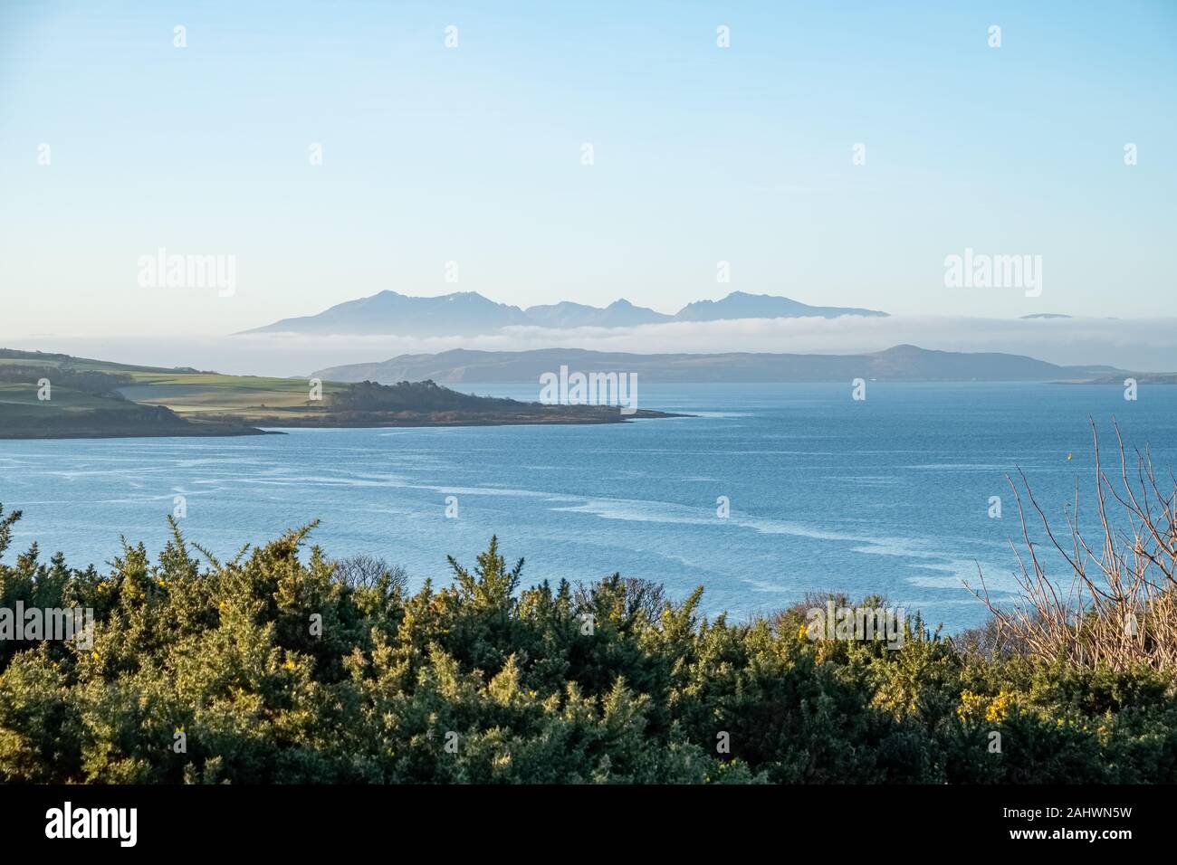The Isle of Arran & Icey Cloud on New Years Eve 2019 from the Red Road ...