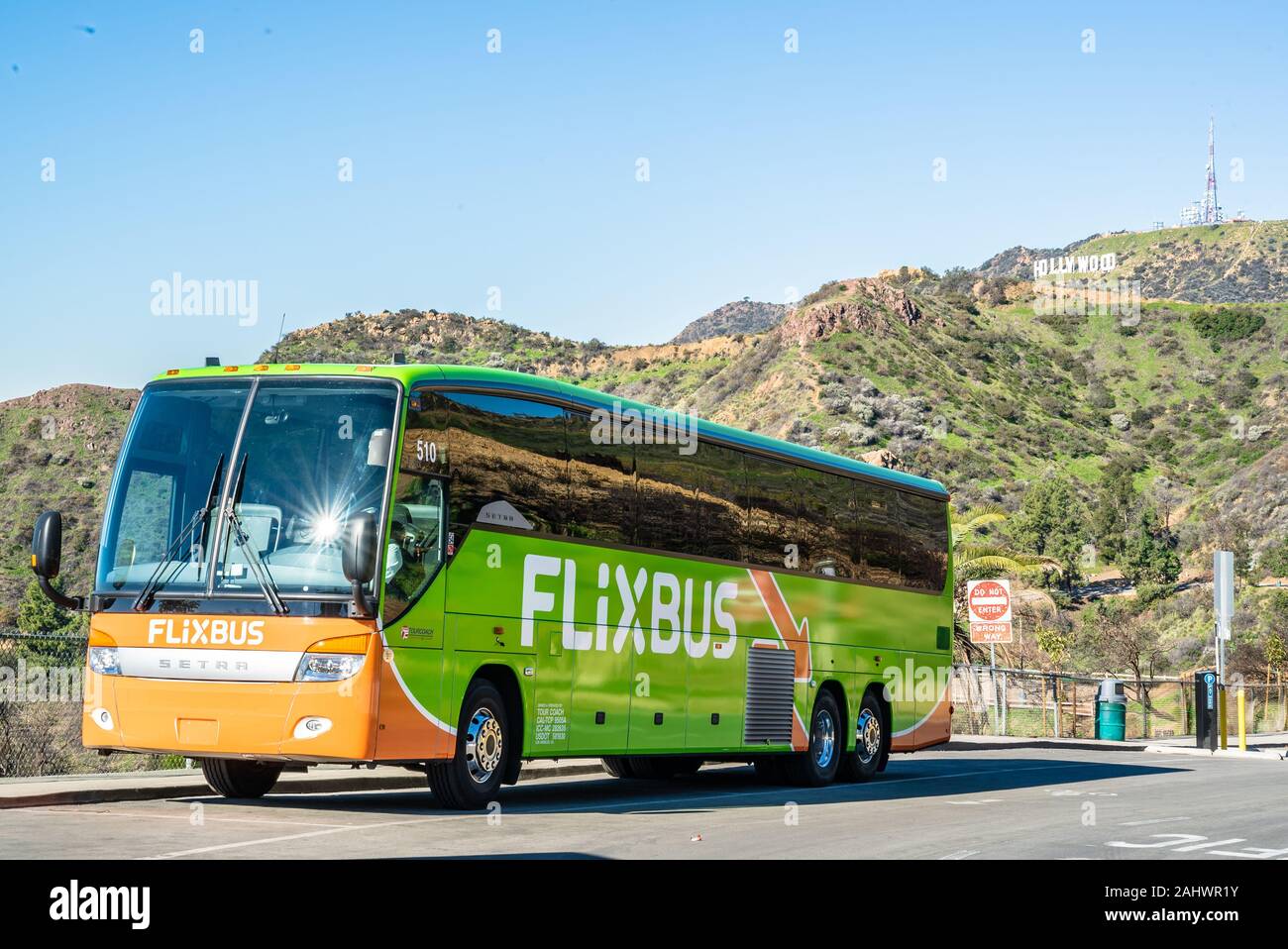 Flix bus hi-res stock photography and images - Alamy