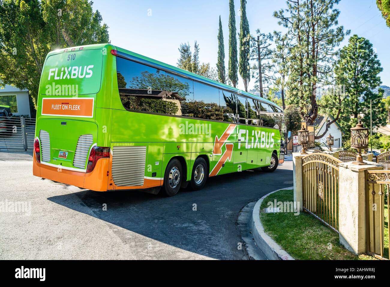 FlixBus green Passenger Bus, Los Angeles California. Intercity travel ...