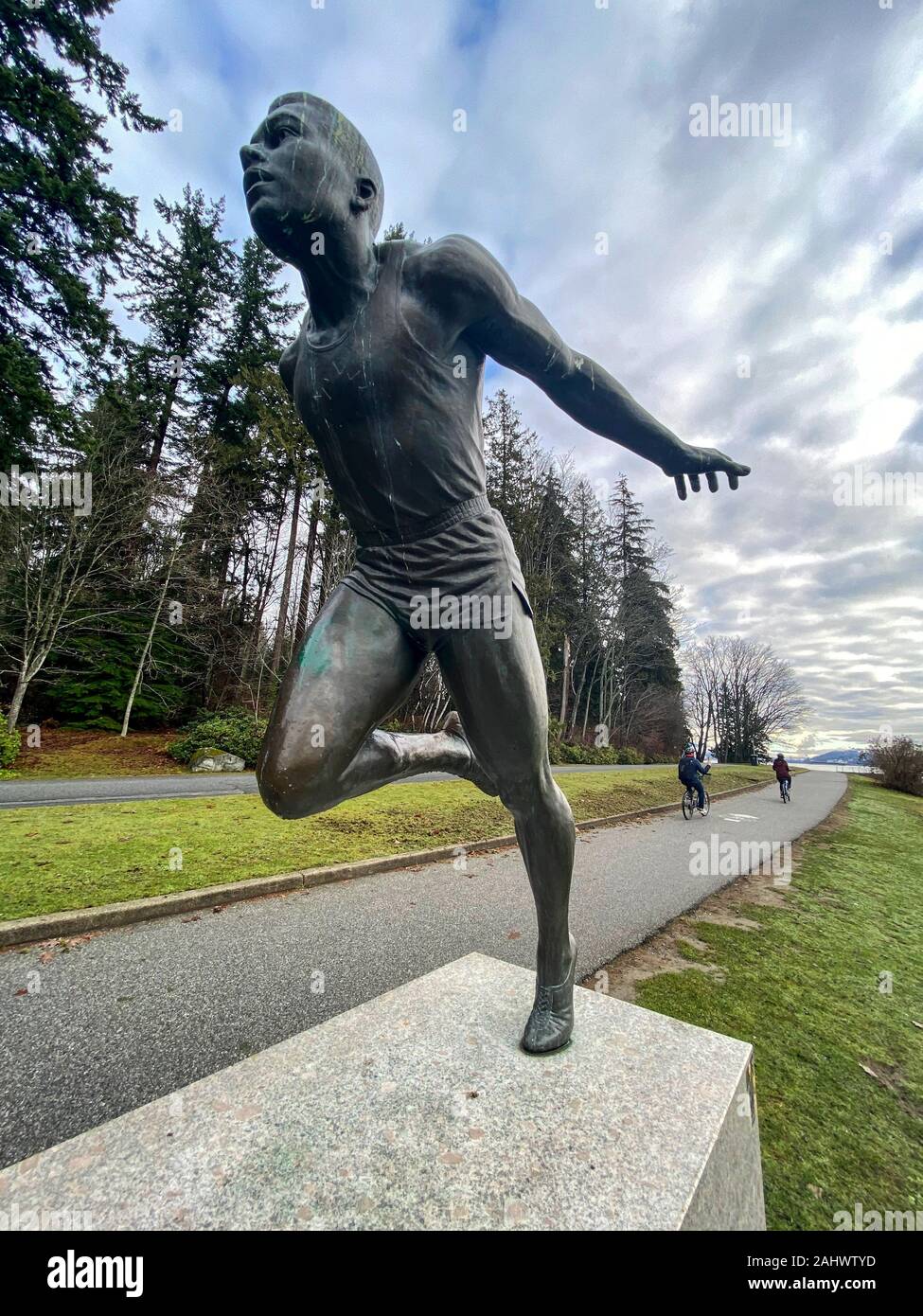 Statue of Olympic track and field runner Harry Winston Jerome (1940 ...