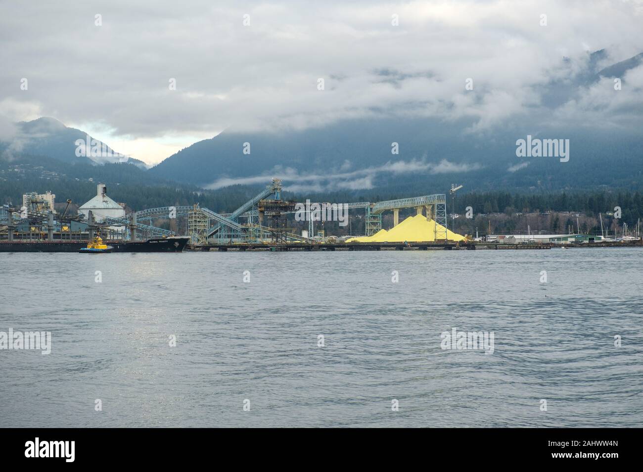 Ports and terminals hi-res stock photography and images - Alamy