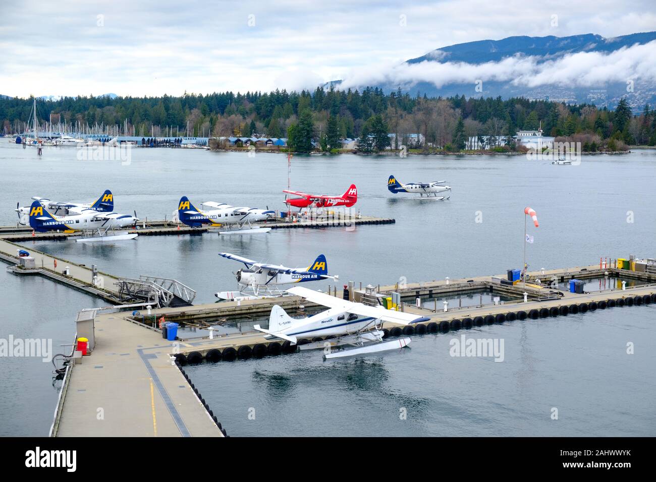 Seaplanes in Vancouver harbour, British Columbia, Canada Stock Photo ...