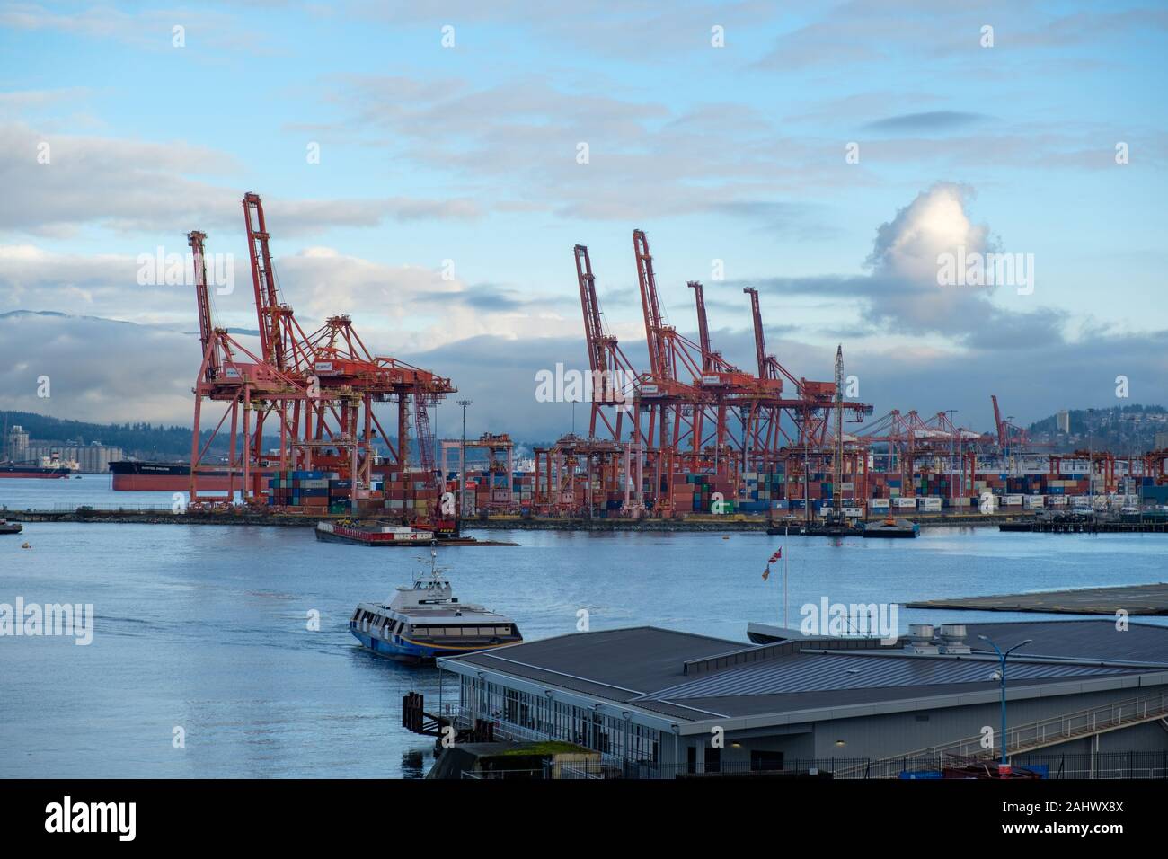 Centerm terminal hi-res stock photography and images - Alamy