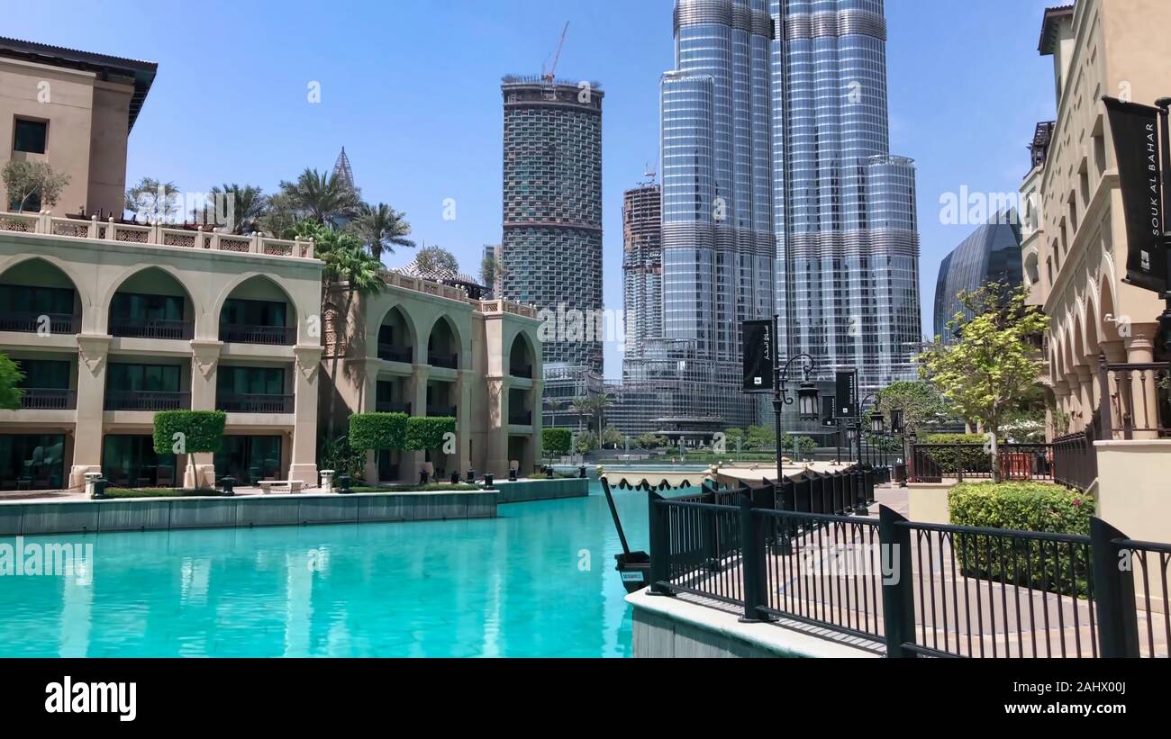 Dubai commercial building hi-res stock photography and images - Alamy