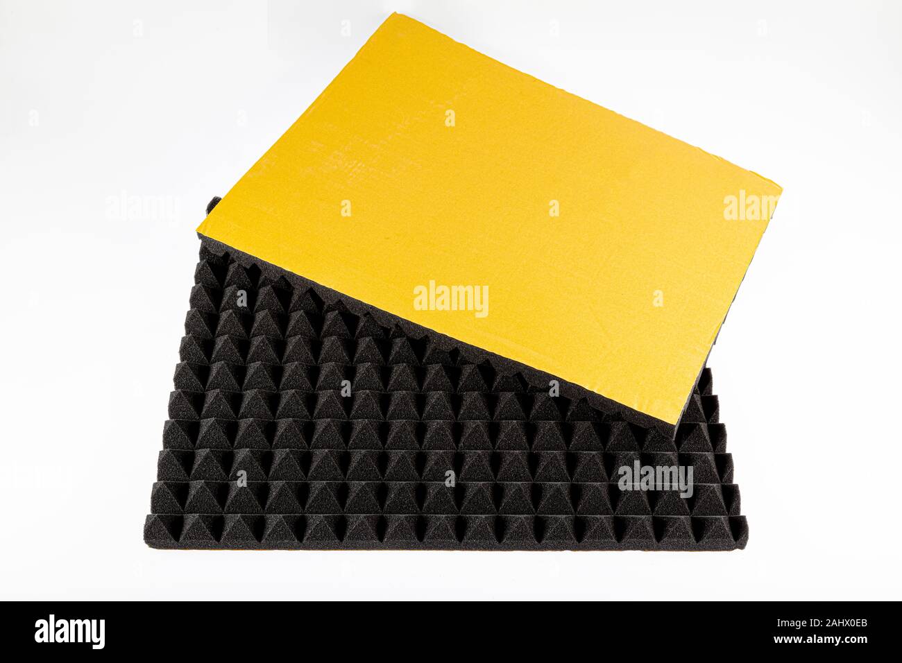 Acoustic sponge - Acoustic foam - fire retardant 50 dns Pyramid Sponge ...