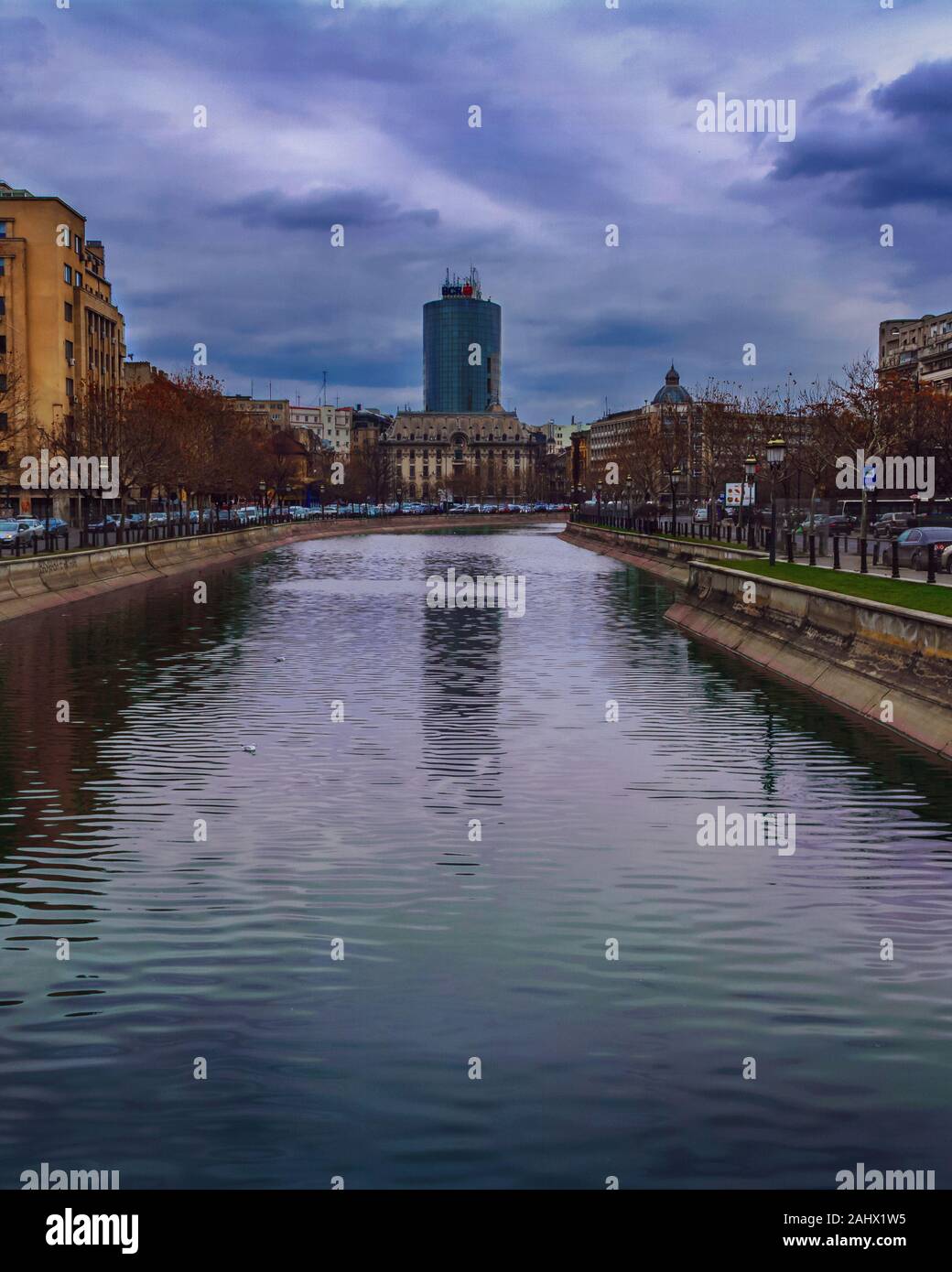 Bucharest new buildings hi-res stock photography and images - Alamy