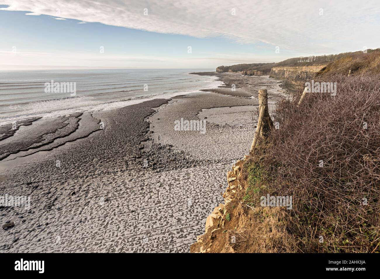 Coast erosion hi-res stock photography and images - Alamy