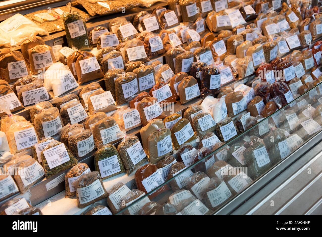 Gyros gewurzmischung hi-res stock photography and images - Alamy