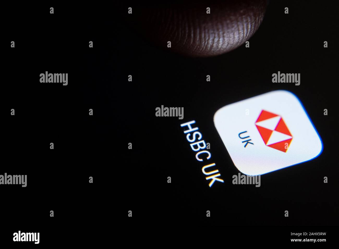 Hsbc uk bank hi-res stock photography and images - Alamy