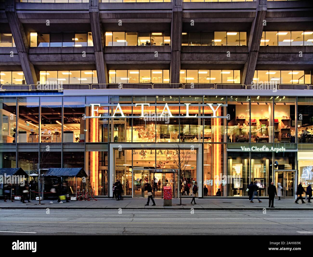 Eataly food concept hi-res stock photography and images - Alamy