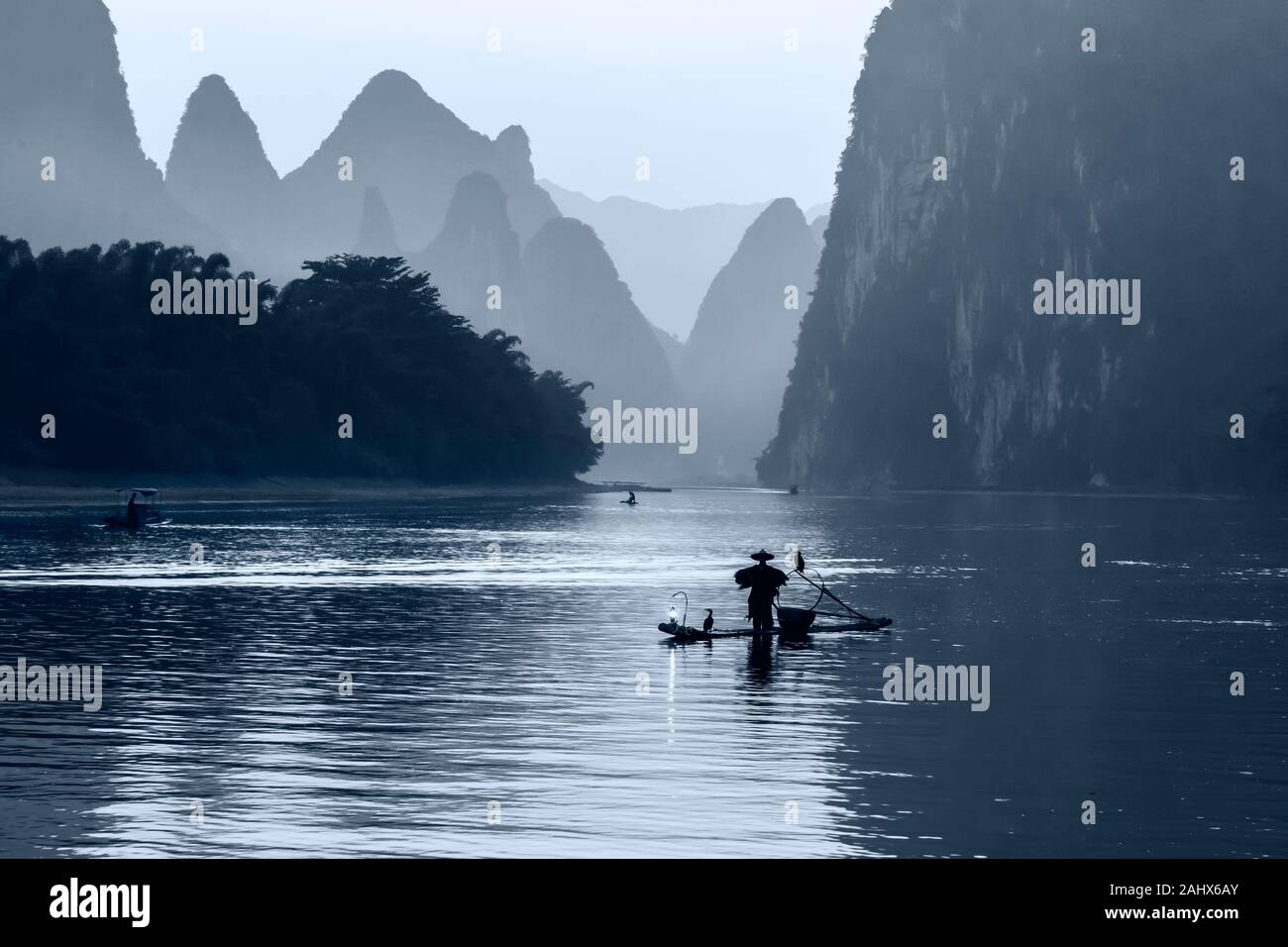 Traditional fishing method hi-res stock photography and images - Alamy