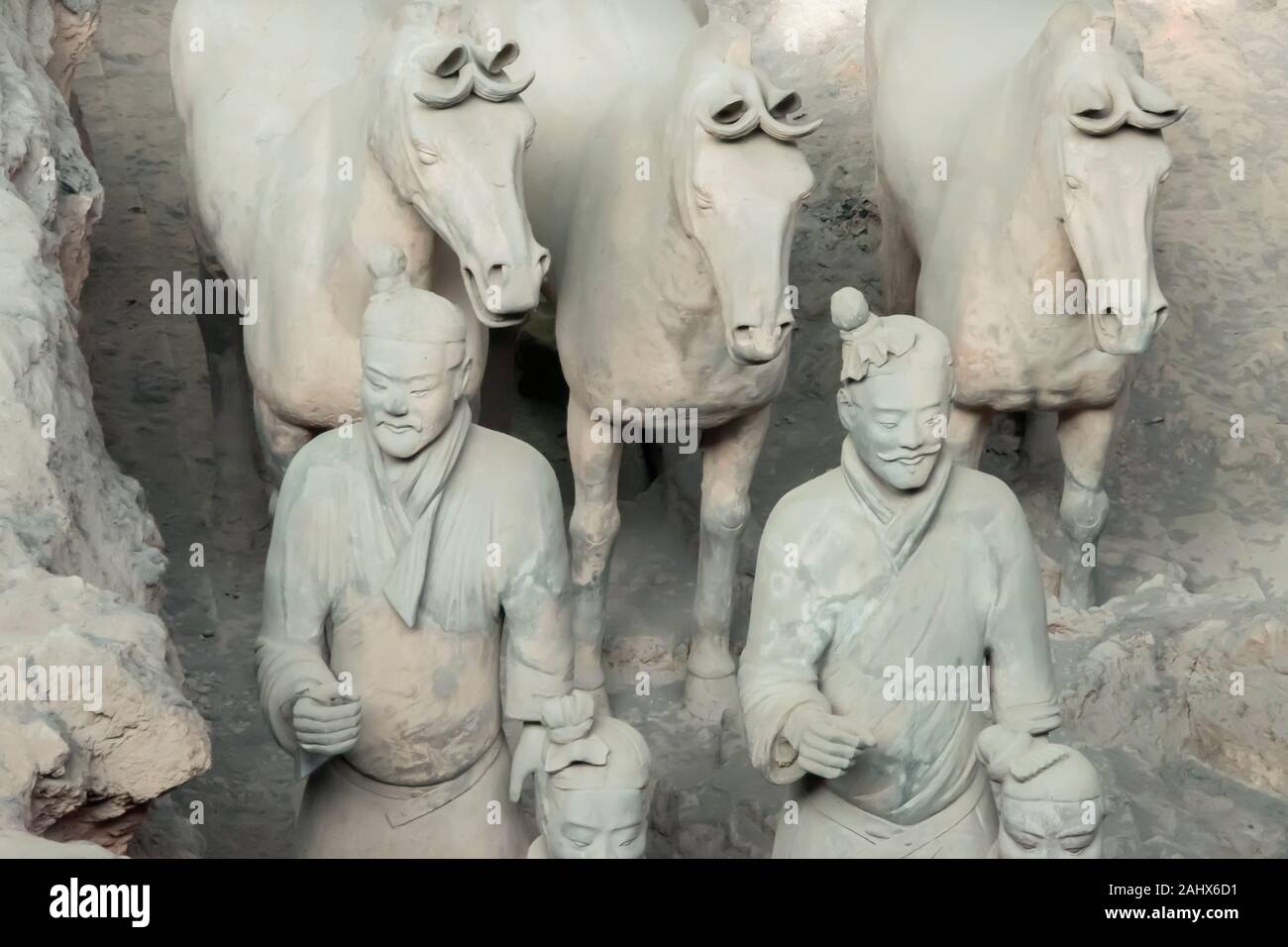 Three terracotta warriors hi-res stock photography and images - Alamy