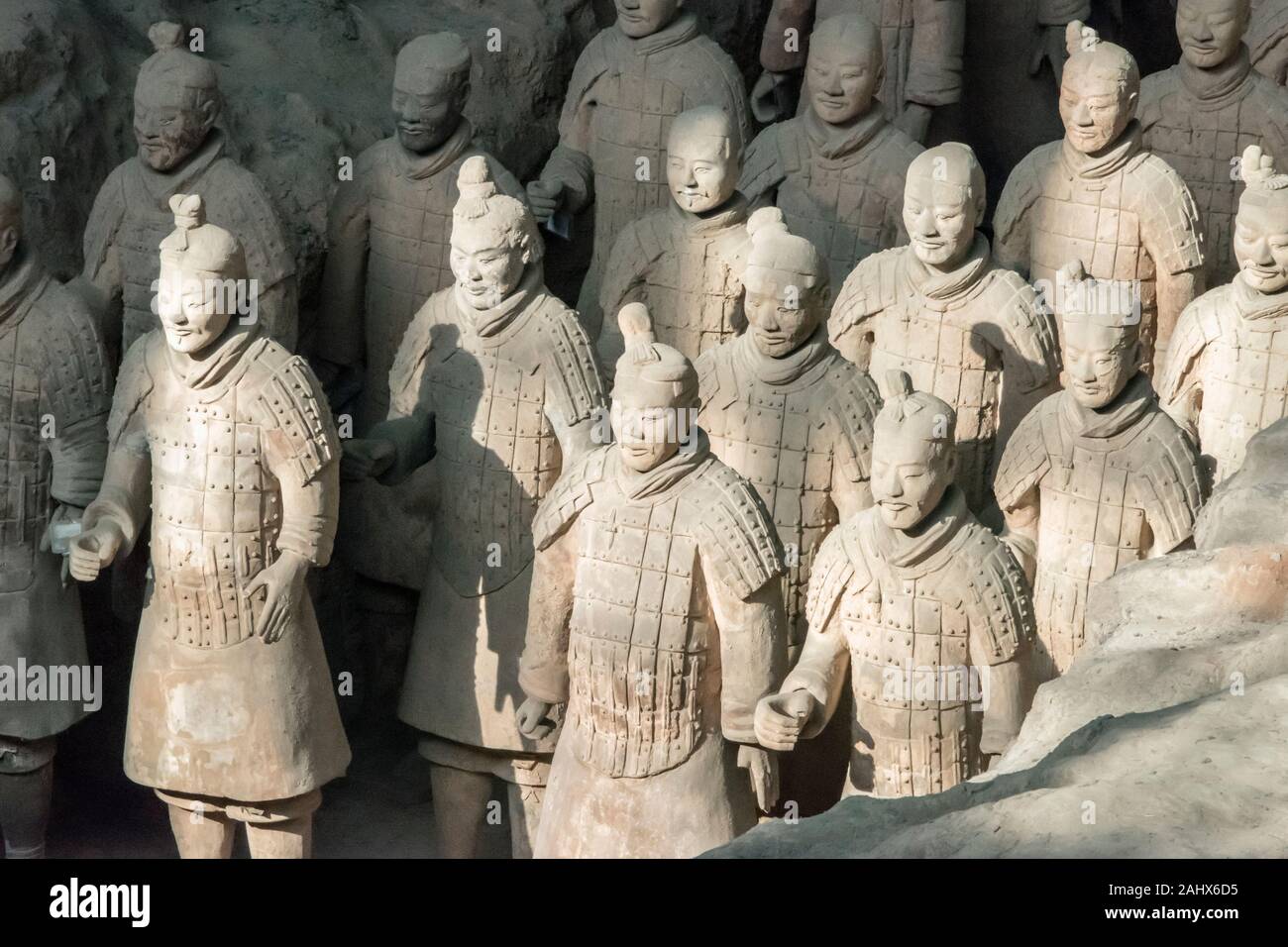 Life-sized terracotta warriors standing in Pit 1, UNESCO, Lishan, Xian ...
