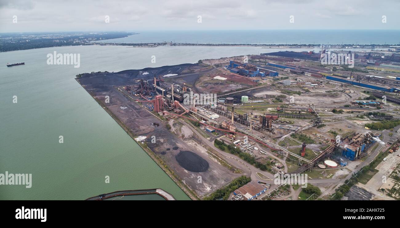 City of hamilton steel plants Stock Photo - Alamy