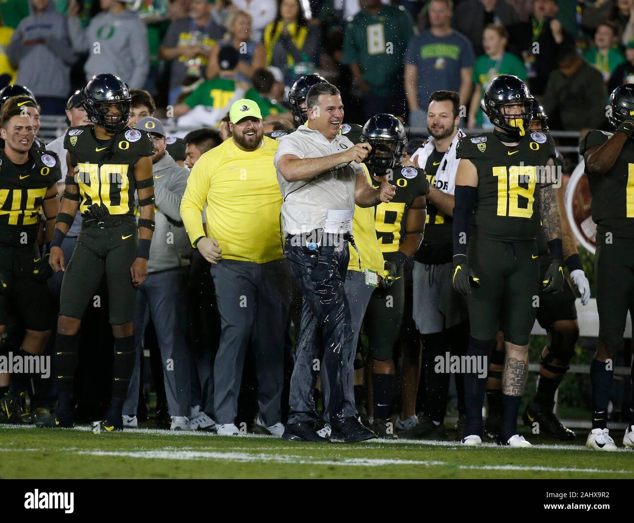 Pasadena, California, USA. 01st Jan, 2020. Oregon Ducks head coach ...