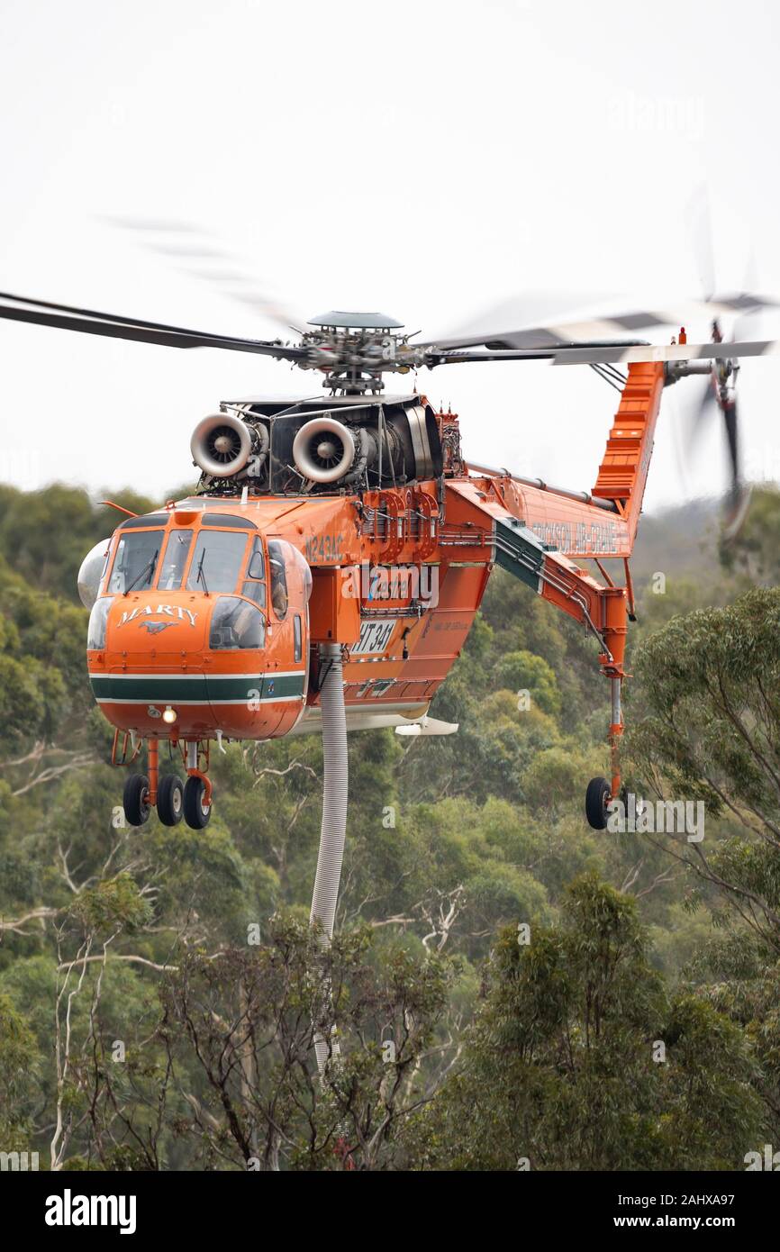 Sikorsky s 64 skycrane fire hi-res stock photography and images - Alamy