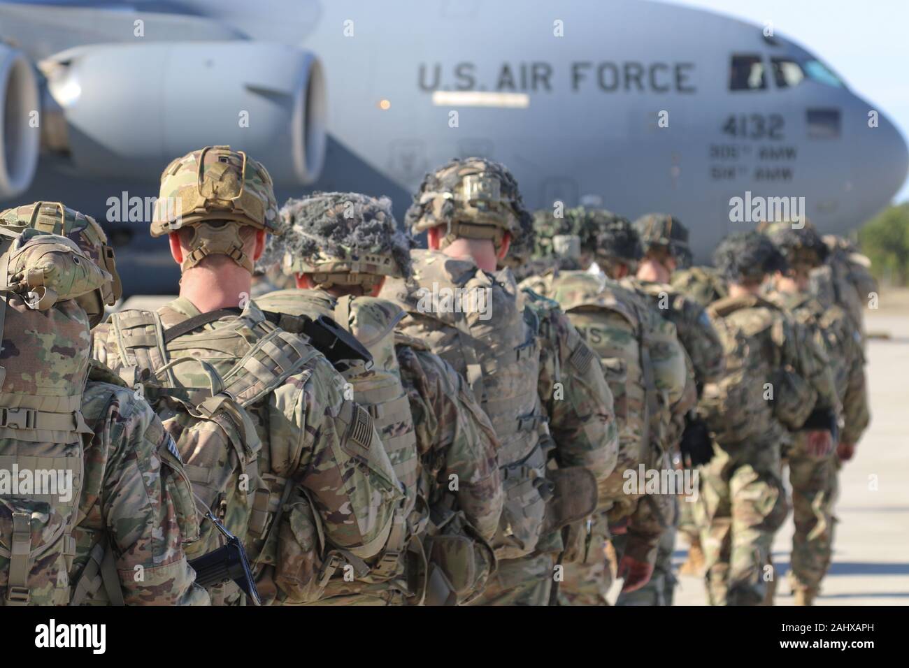 Fayetteville, United States. 01 January, 2020. U.S. Army Paratroopers ...