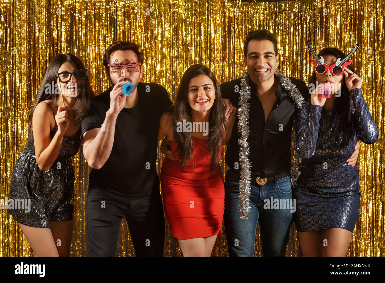 Group indian friends posing together hi-res stock photography and ...