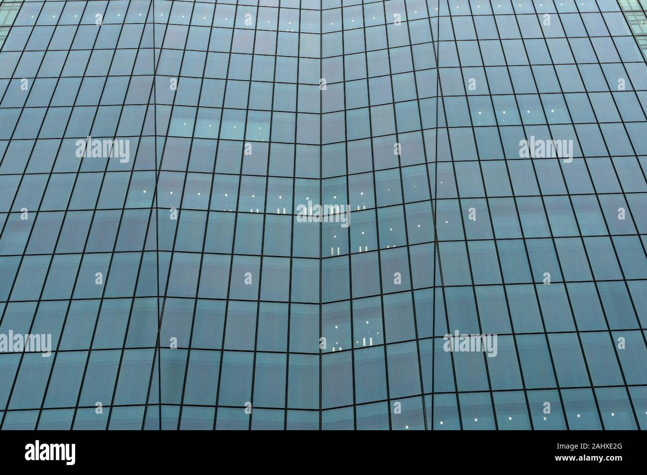 Glass wall of modern skyscraper building. Urban background texture ...
