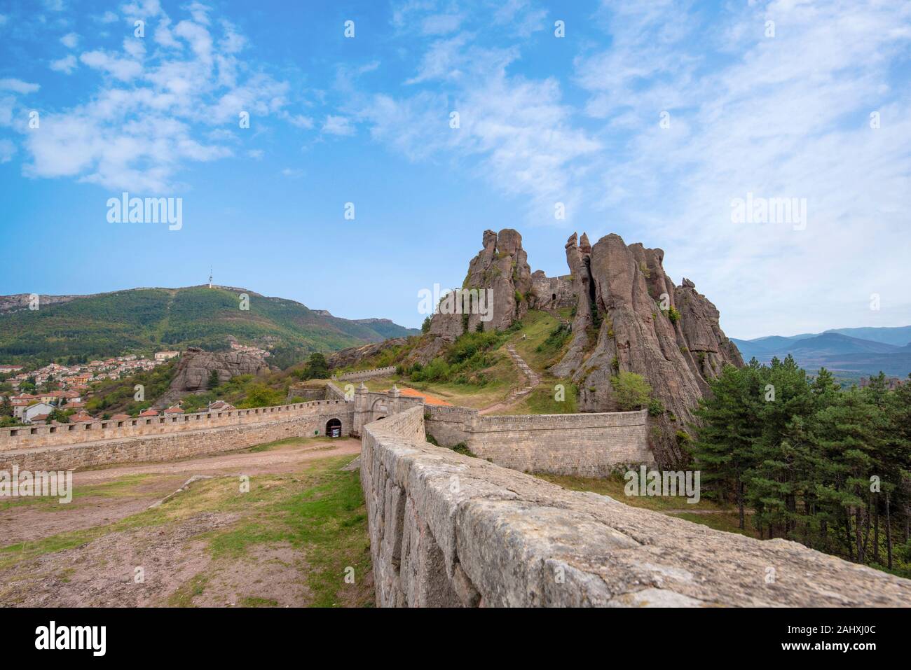 Belogradchik rocks, Bulgaria - Beautiful landscape with bizarre rock ...