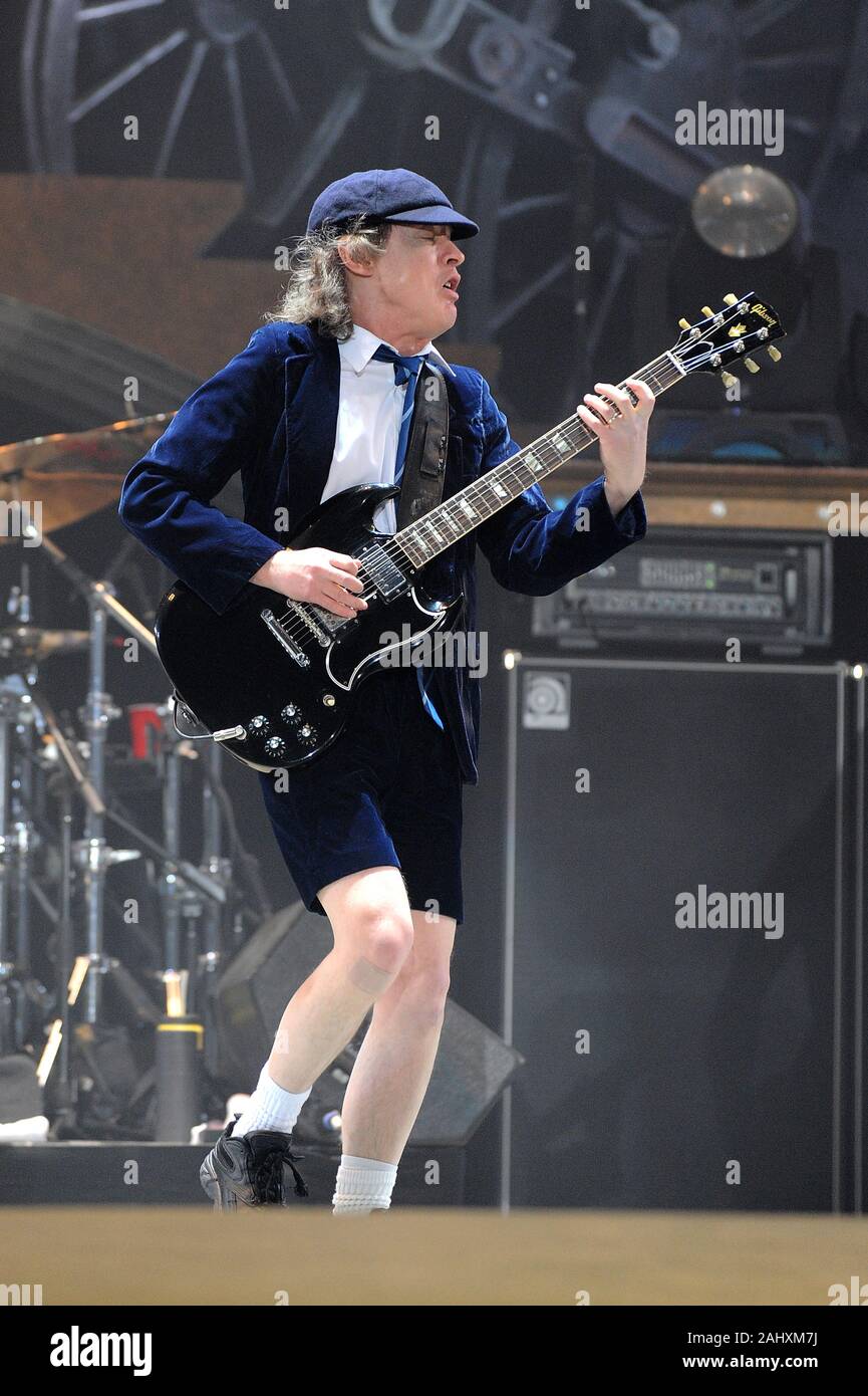 Milano Italy 19/03/2009 : Live concert of ACDC at the Mediolanum Forum ...