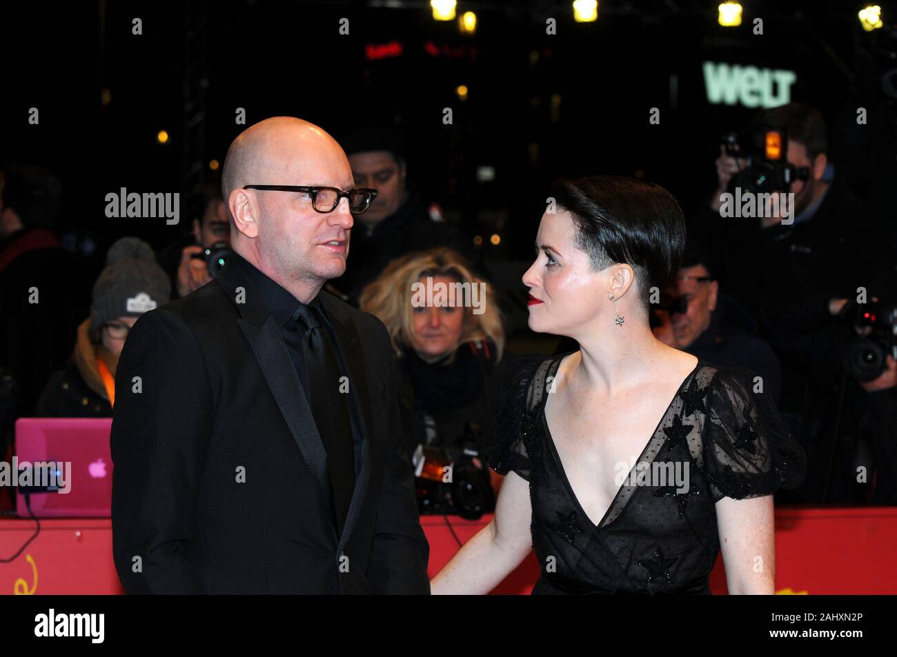 Claire Foy and cast Stock Photo - Alamy