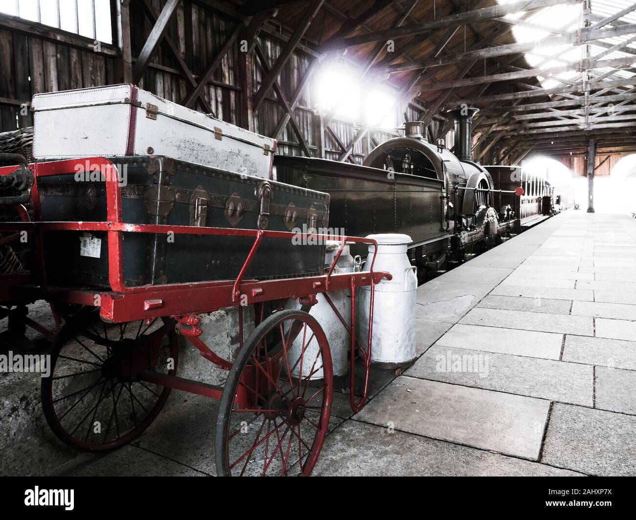 Luggage Cart, at Historic Railway Centre, Didcot Railway Centre, Didcot ...