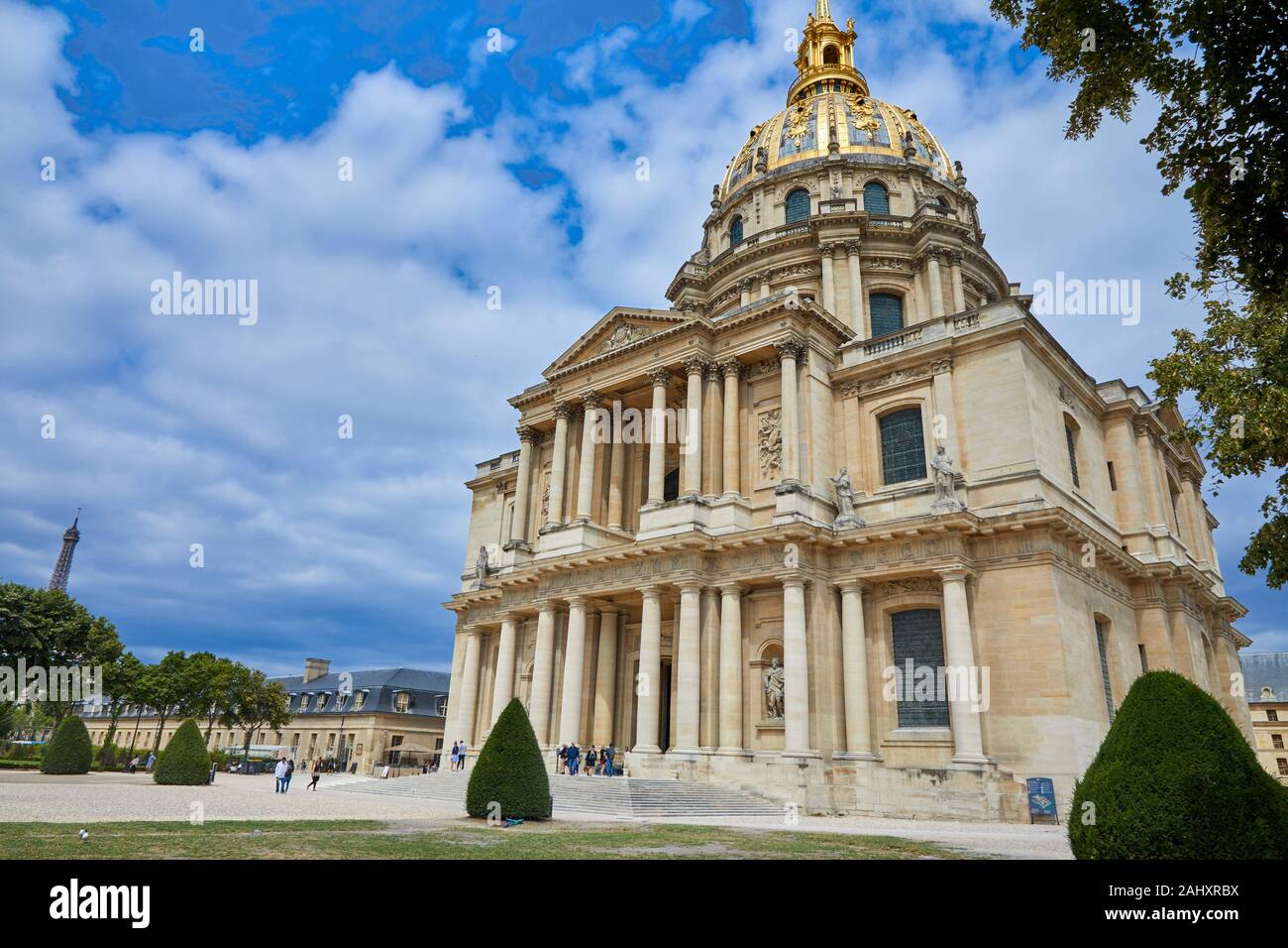 Napoleons tomb hi-res stock photography and images - Alamy