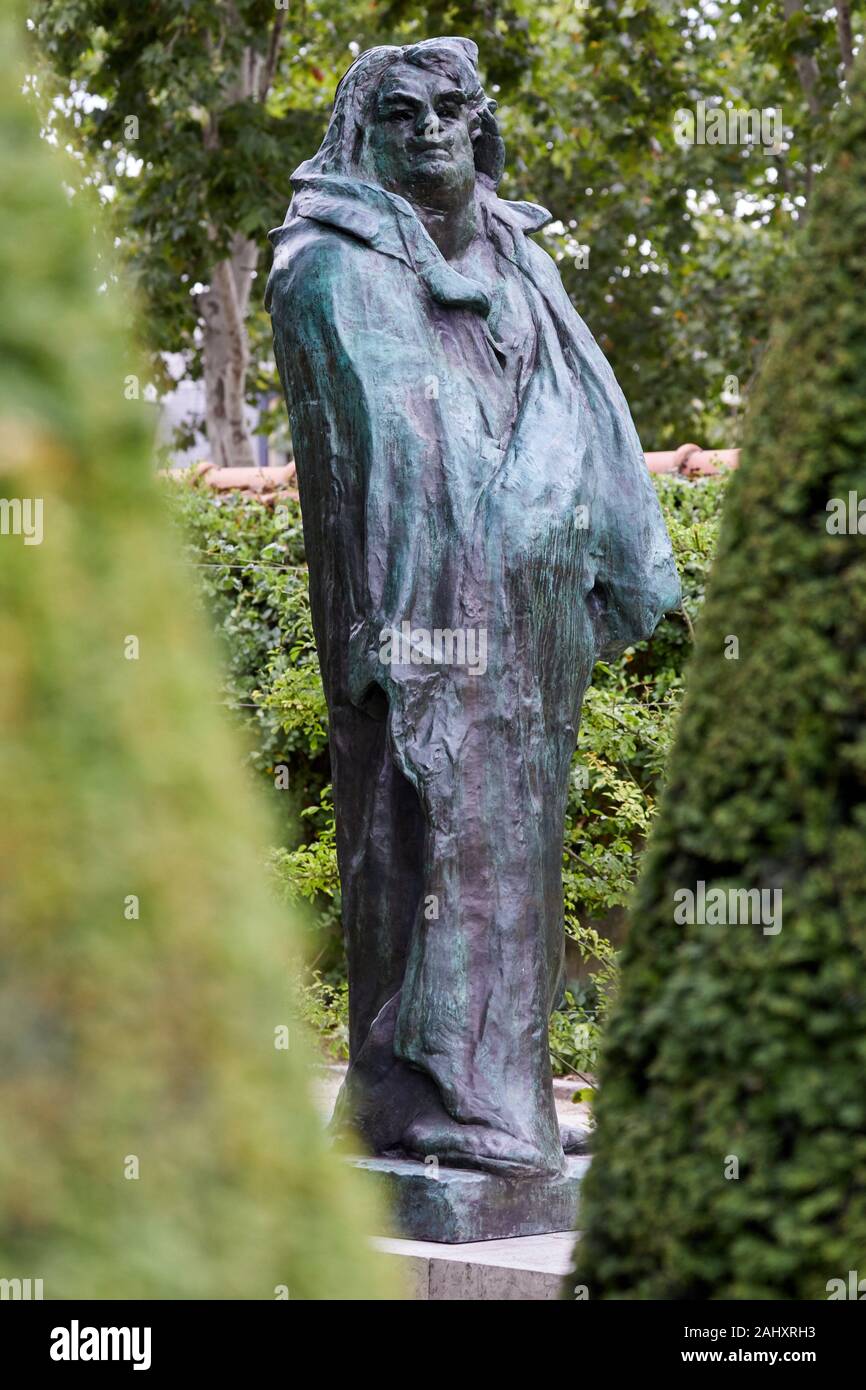 Balzac statue paris rodin hi-res stock photography and images - Alamy
