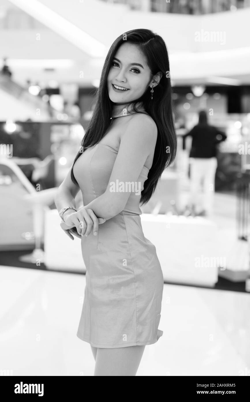 Asian retail Black and White Stock Photos & Images - Alamy