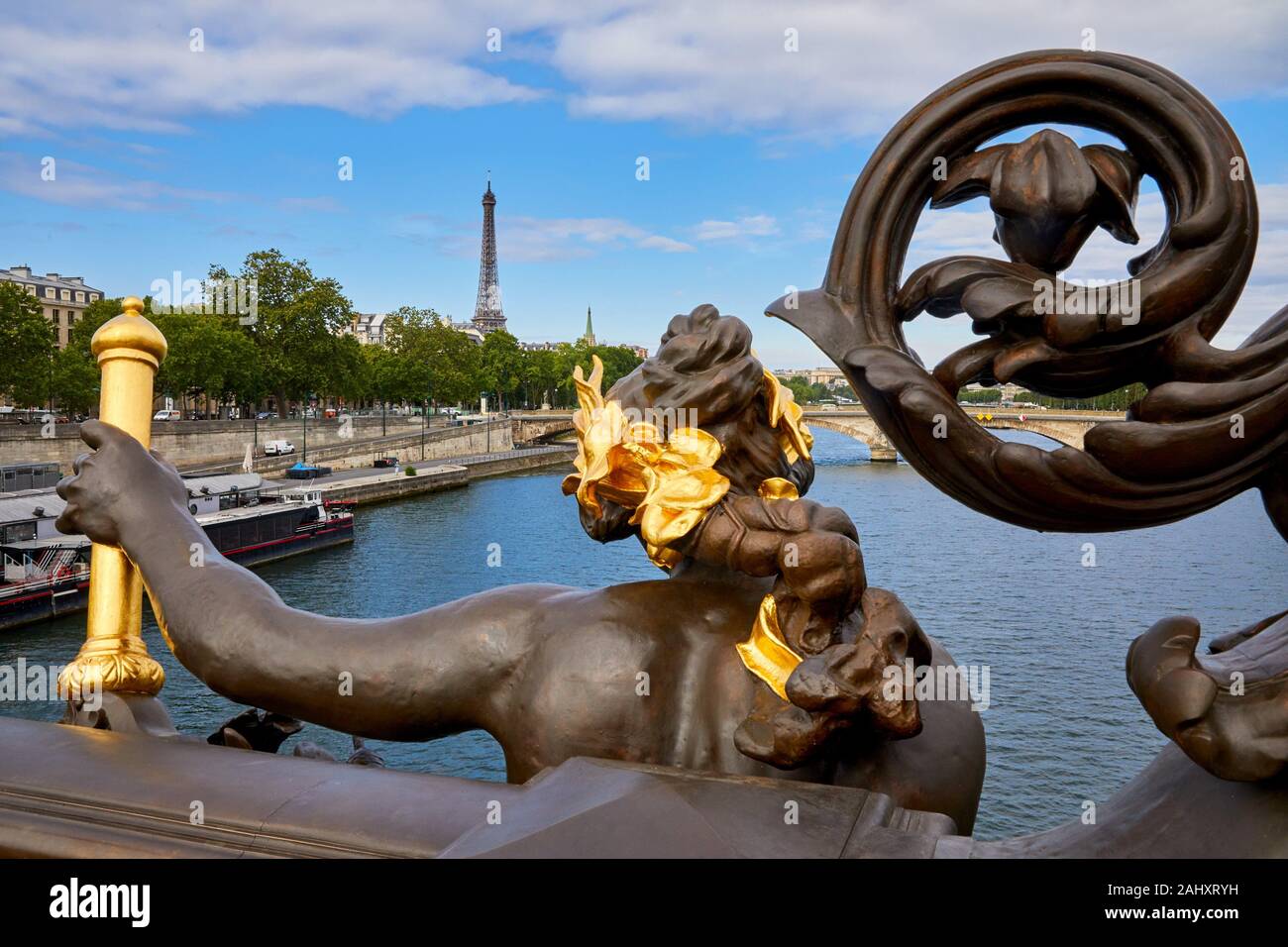 Pont alexandre iii with eiffel tower hi-res stock photography and ...