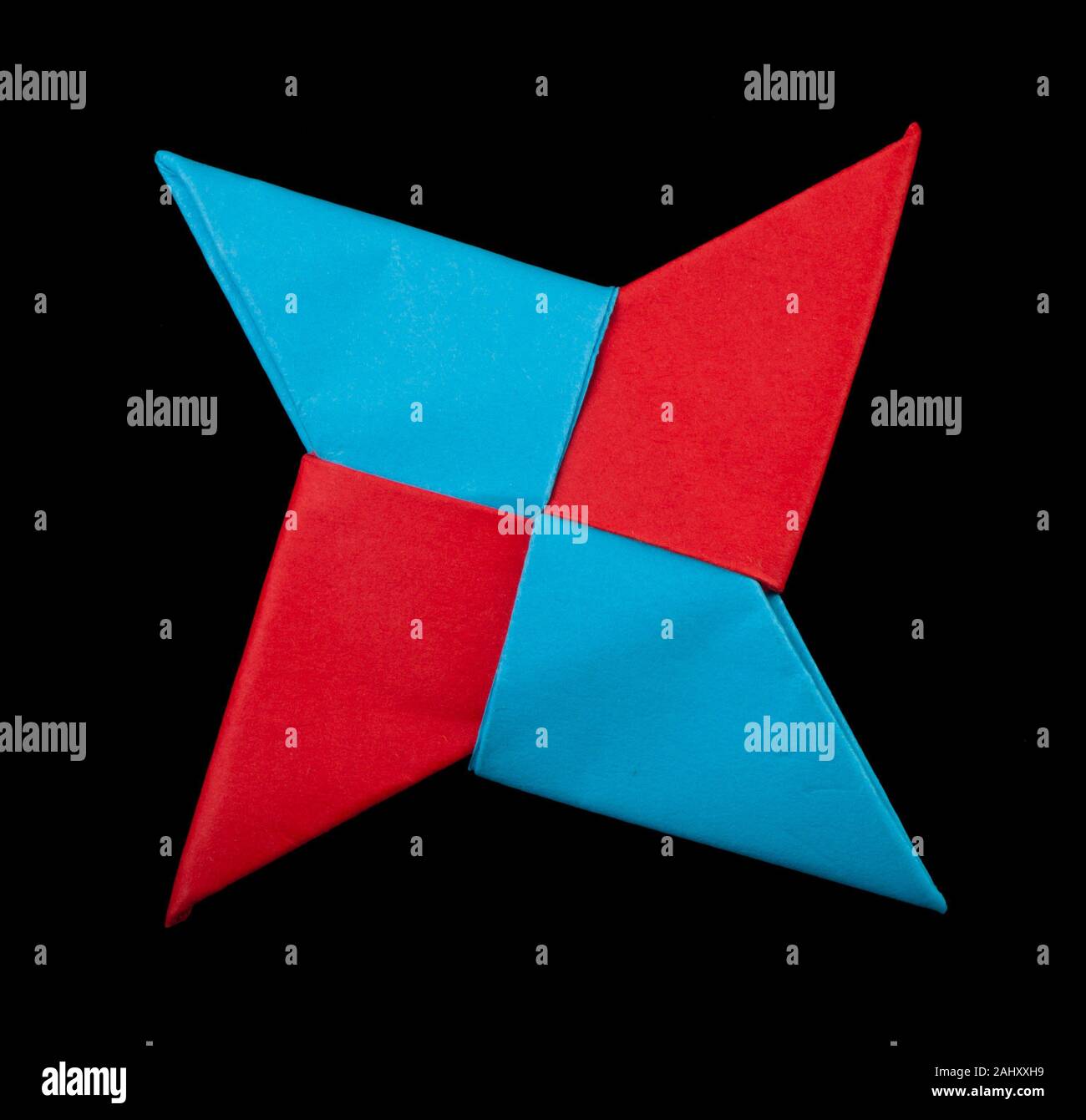 Ninja star hi-res stock photography and images - Alamy