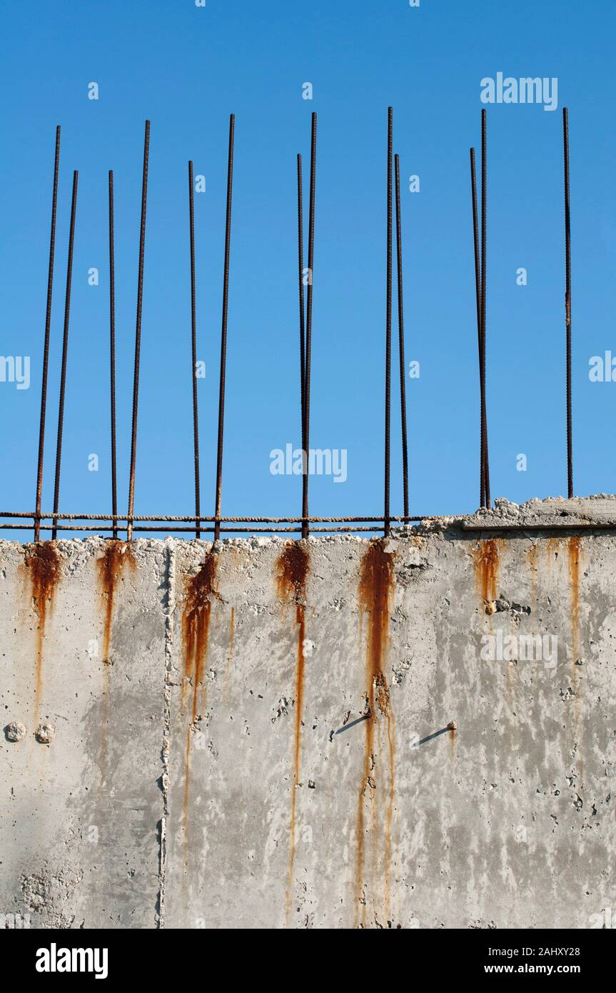 Pole protruding hi-res stock photography and images - Alamy