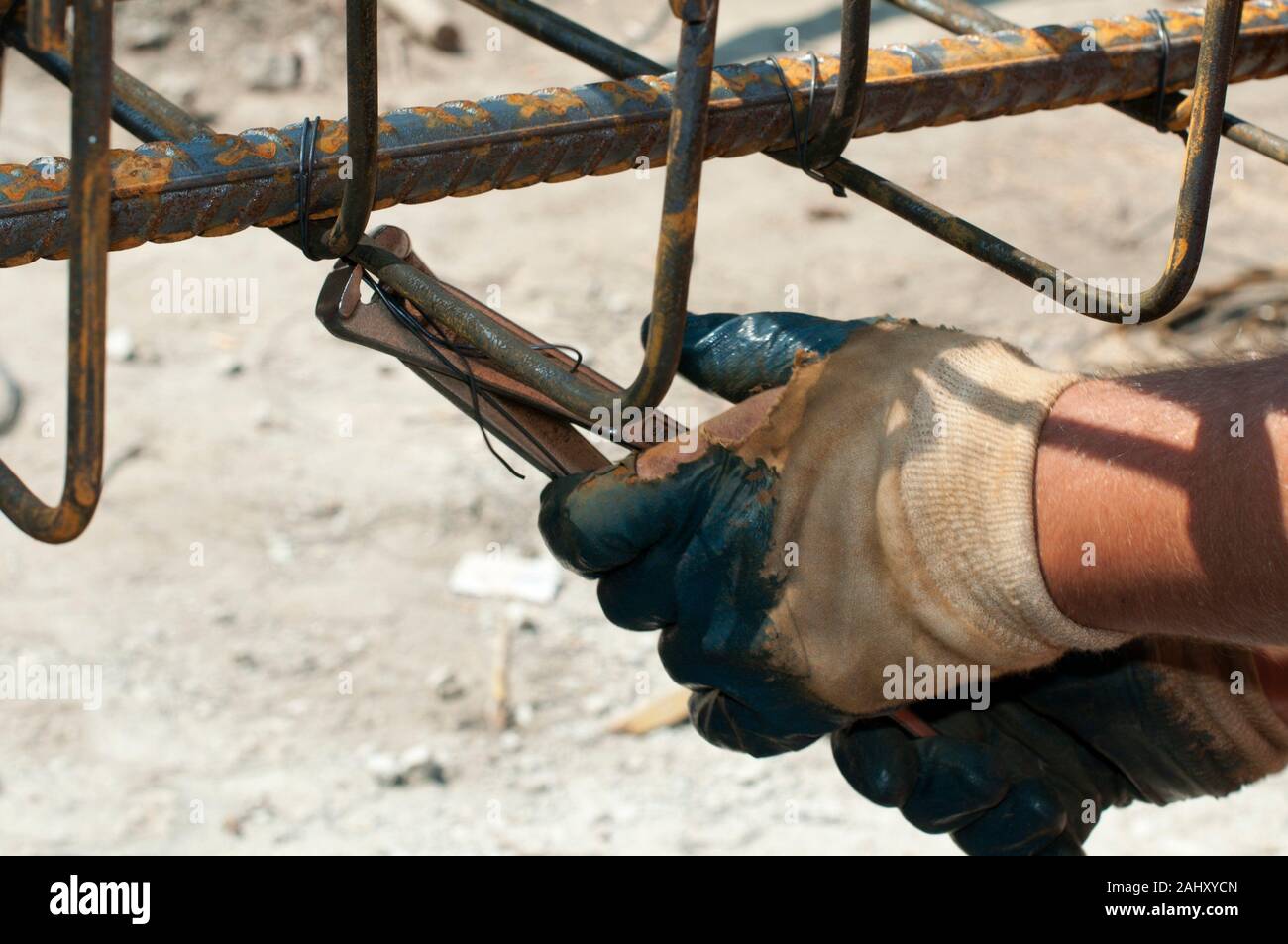 Tying rebar hi-res stock photography and images - Alamy