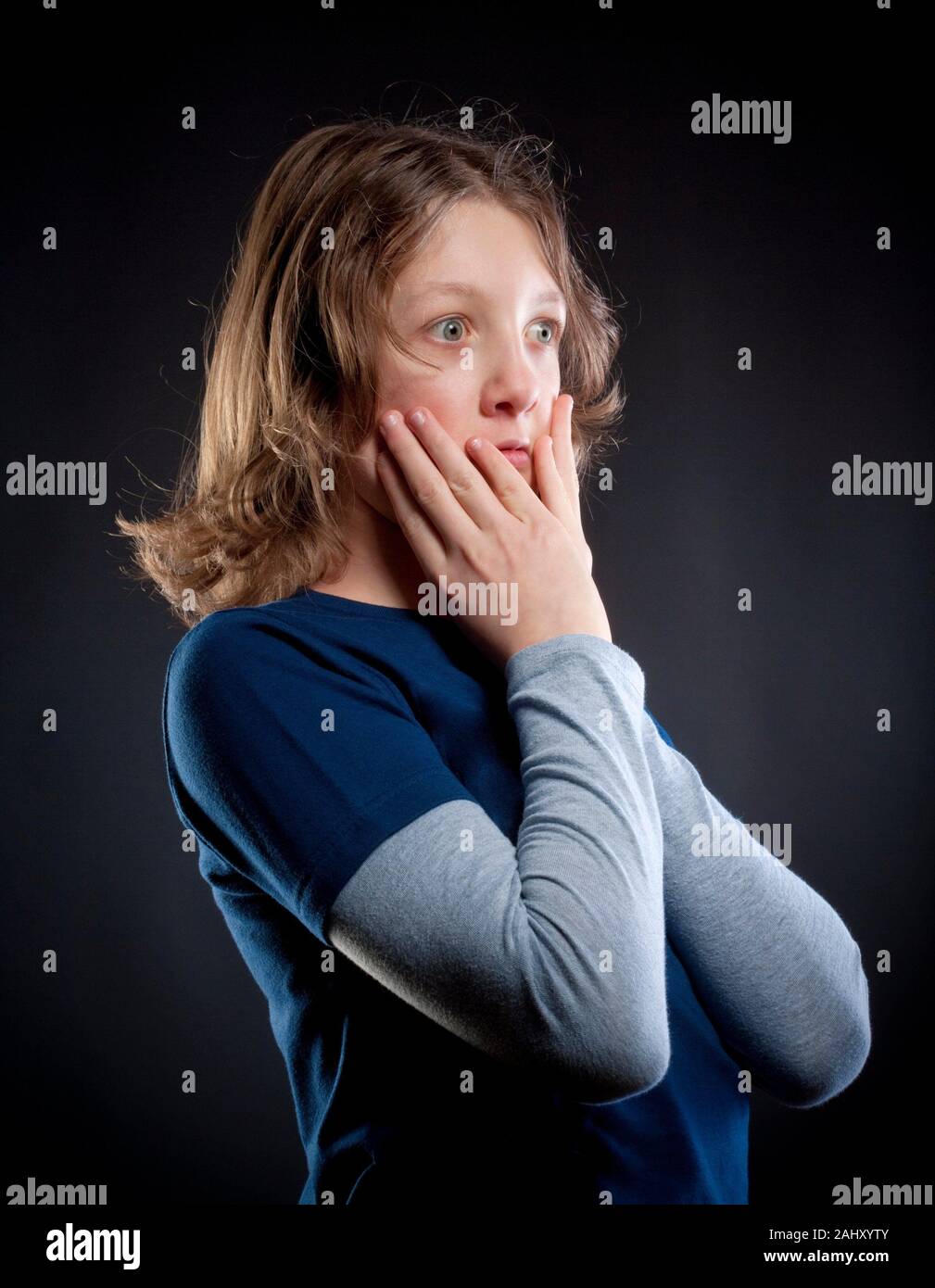 Cheek to cheek teenager hi-res stock photography and images - Alamy