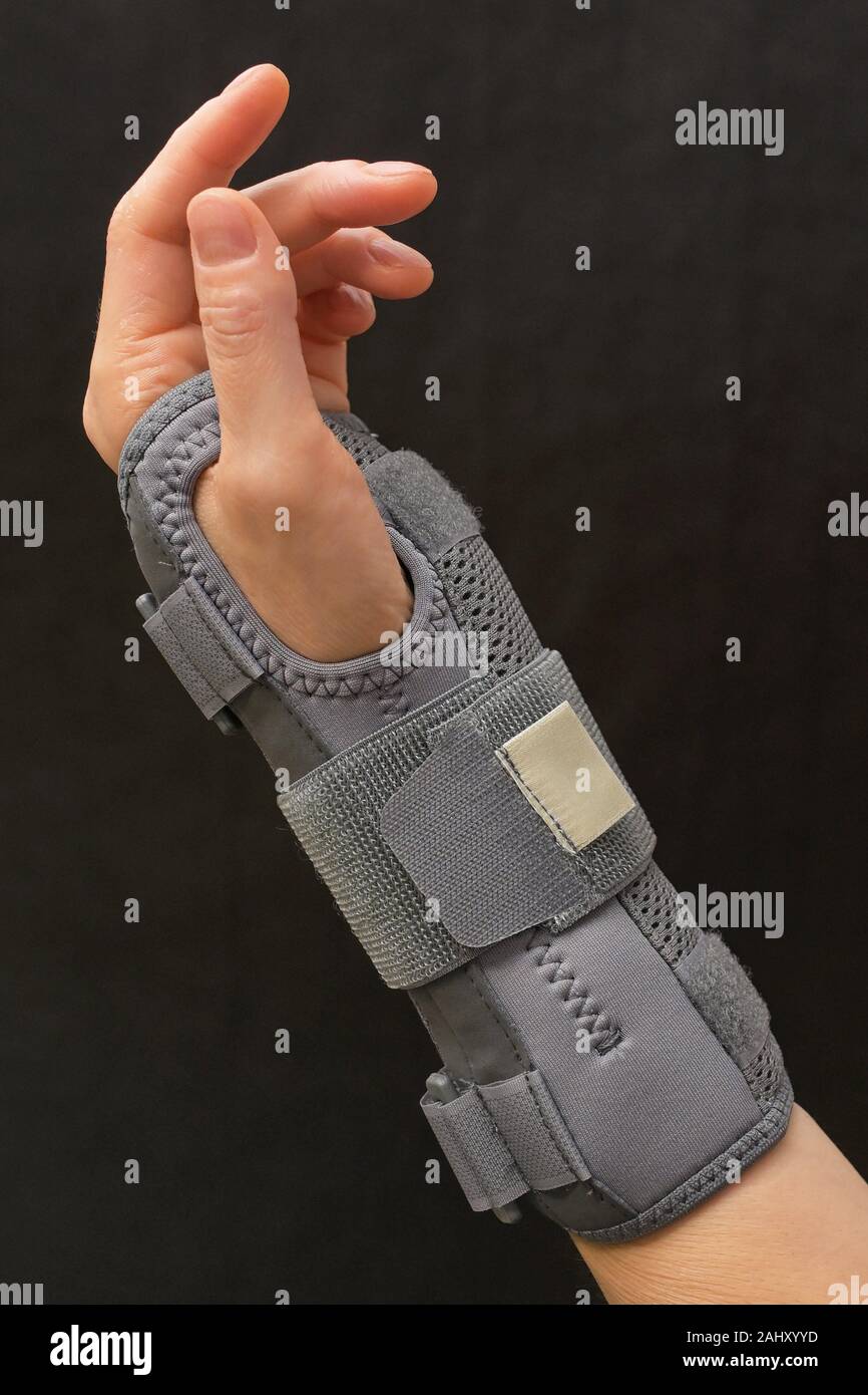 Wrist stabilizer hi-res stock photography and images - Alamy