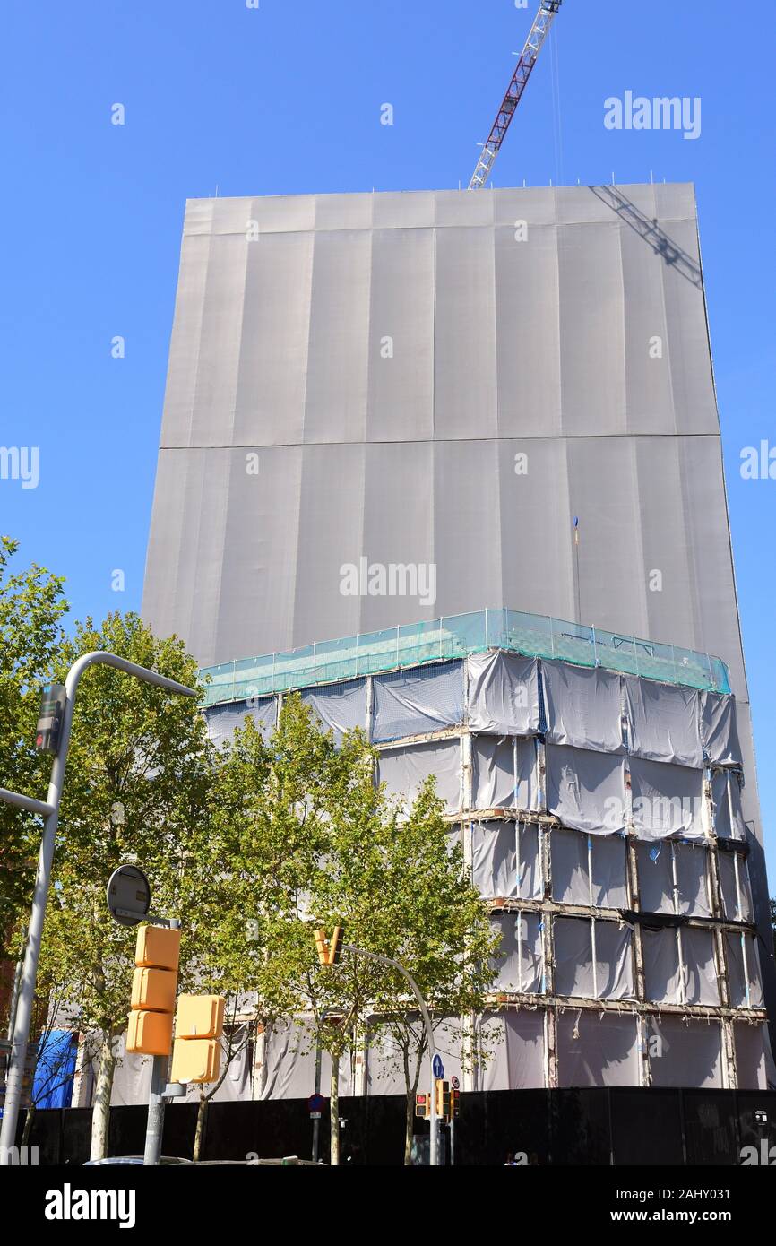 Under construction building covered fabric hi-res stock photography and ...